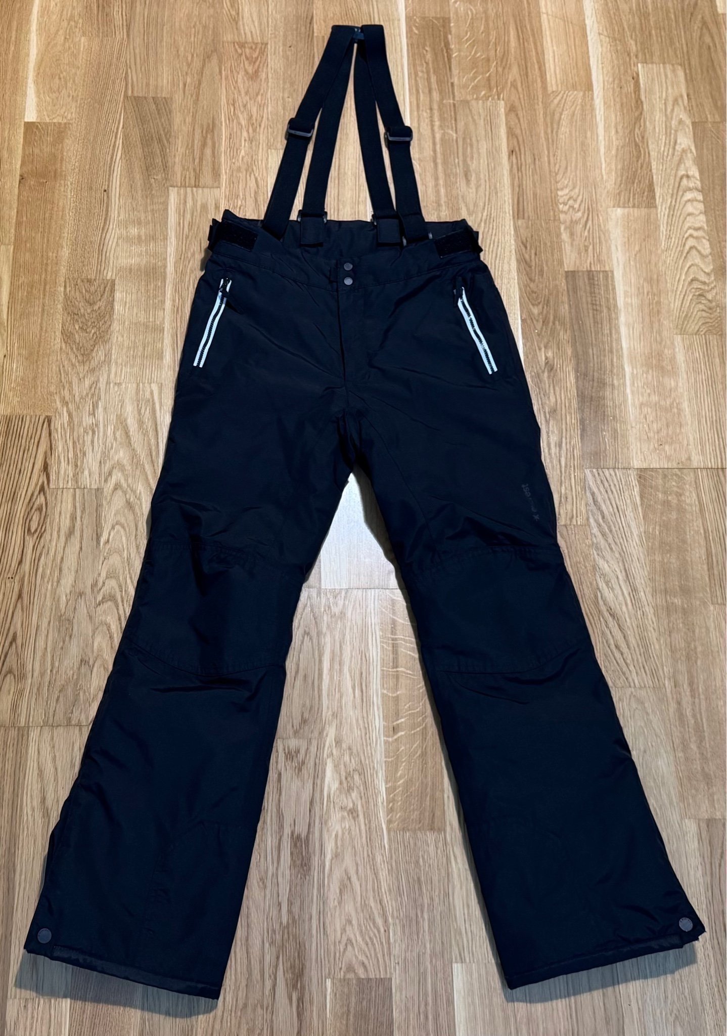 Sparsamt använda Everest termobyxor.. | Köp från EMIBOX på Tradera ...