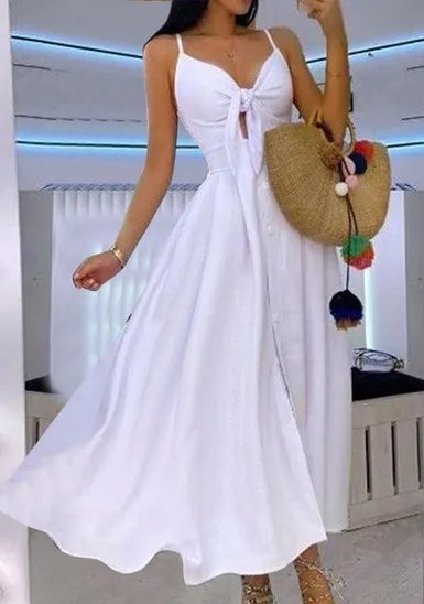 Se produkter som liknar Ny! VIT Maxiklänning Examen K.. på Tradera ...