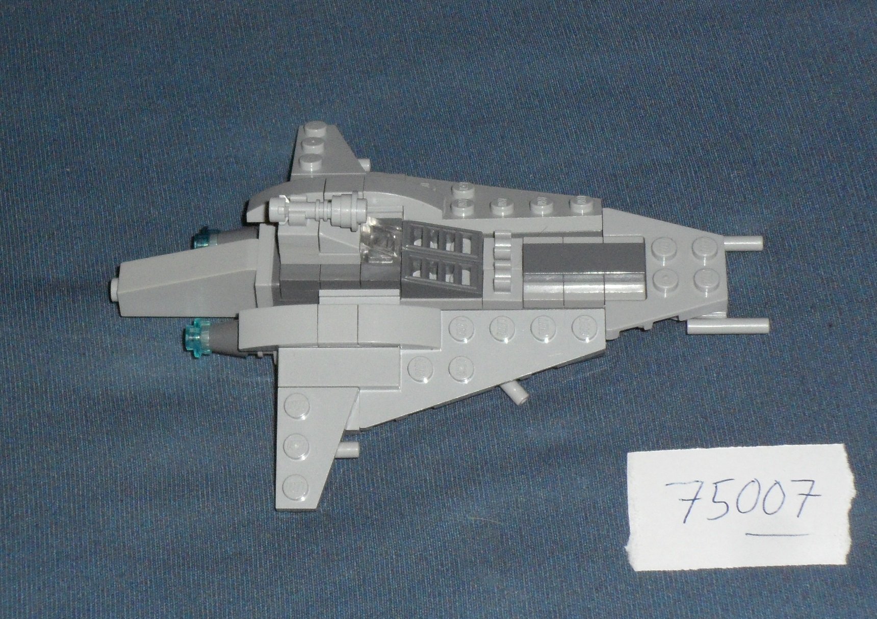 Se produkter som liknar LEGO: Star Wars / Skepp Från:.. på Tradera ...