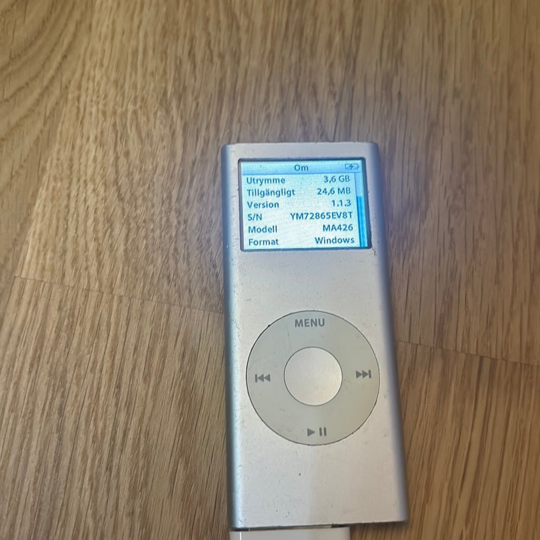 iPod 4GB | Köp på Tradera (712983581)