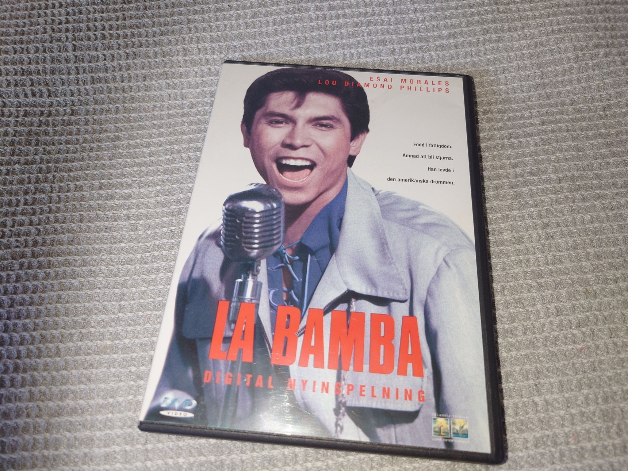 La Bamba (Lou Diamond Phillips) - Ritchie Valens | Köp på Tradera ...