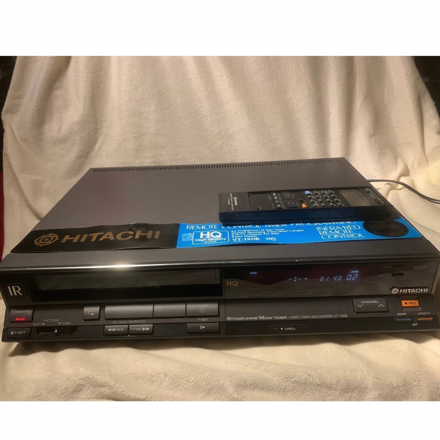 Hitachi VT-120E - VHS spelare/Recorder | Köp på Tradera (610153727)