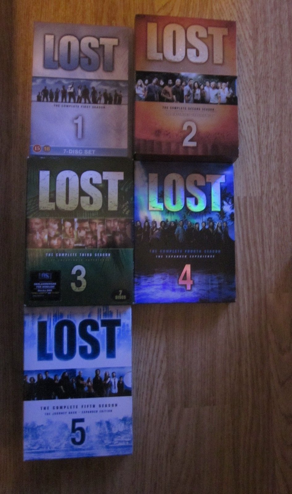 Lost Säsong 1-5 DVD Box | Köp på Tradera (733778163)