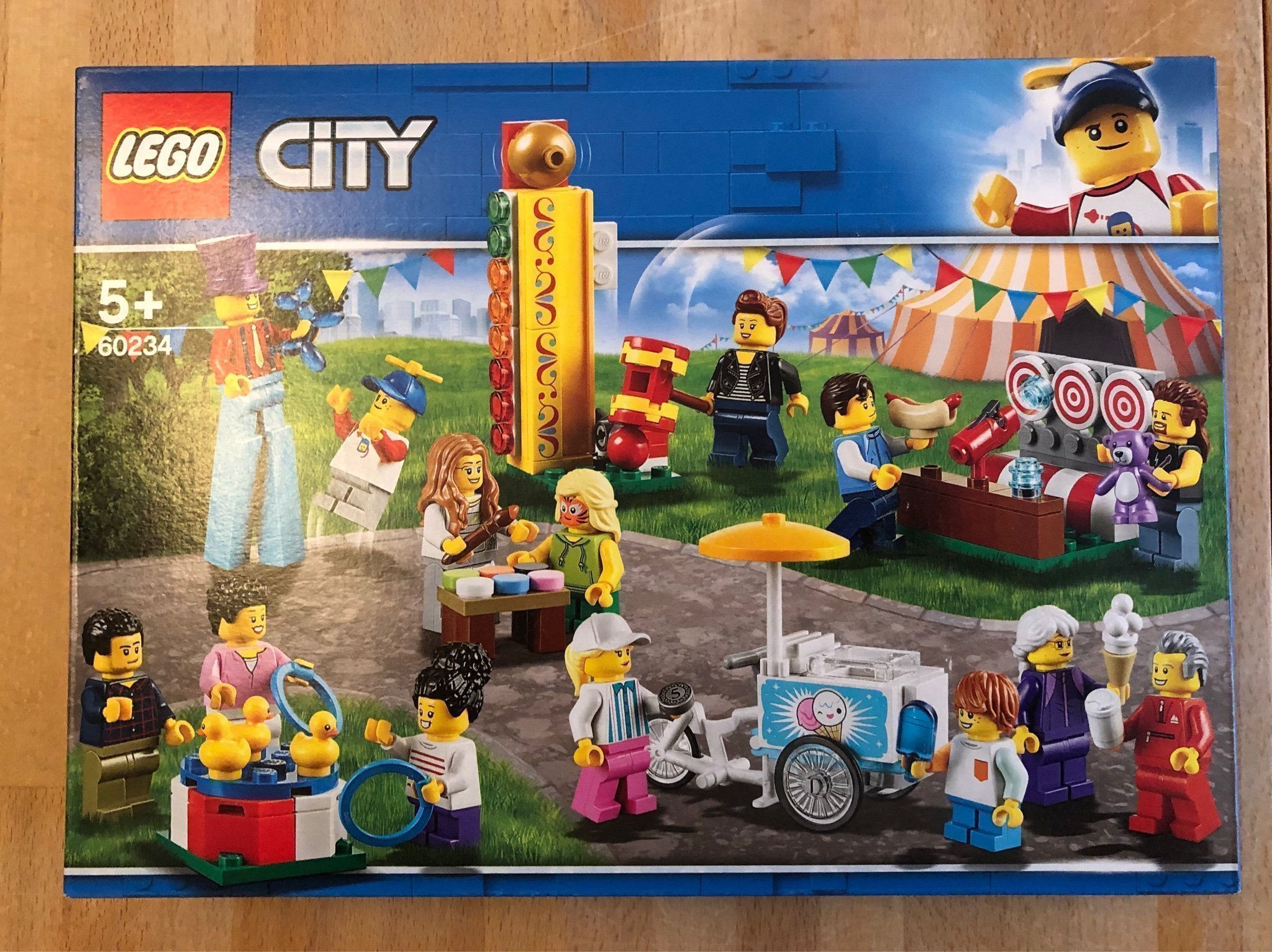 LEGO CITY - People Pack - Fun Fair - Tivoli - 6.. | Köp på Tradera ...