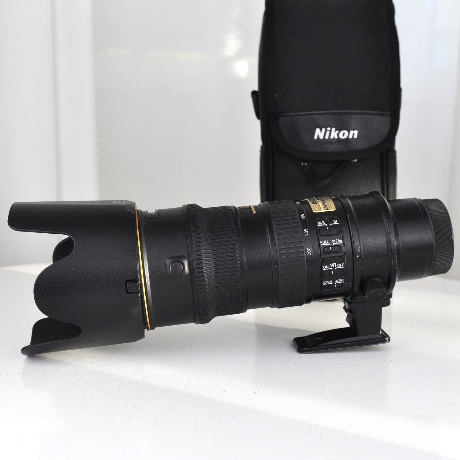 Se produkter som liknar Nikon AF-s VR-Nikkor 70-200mm.. på Tradera ...