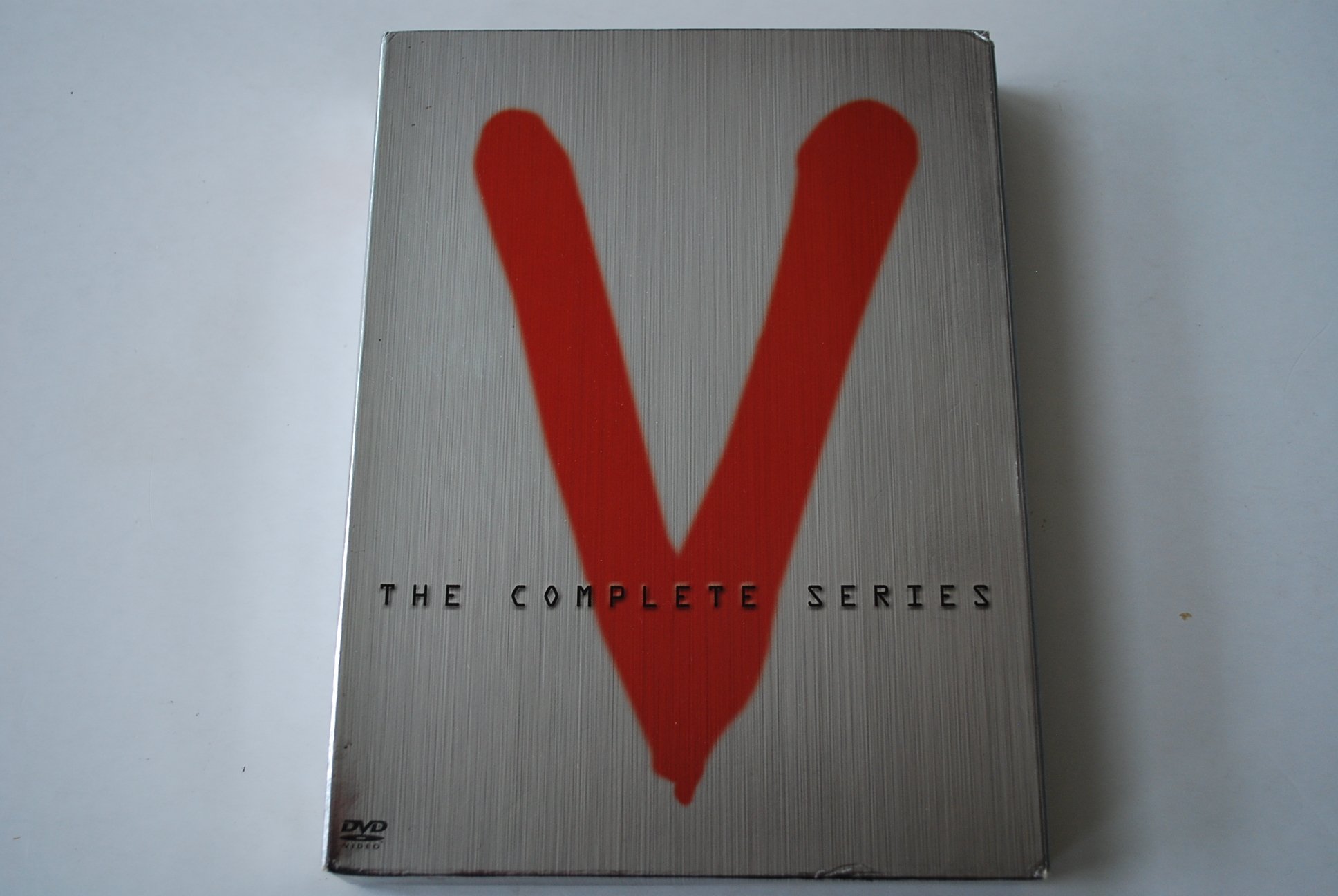 Se produkter som liknar V - Complete Series - Fin utv.. på Tradera ...