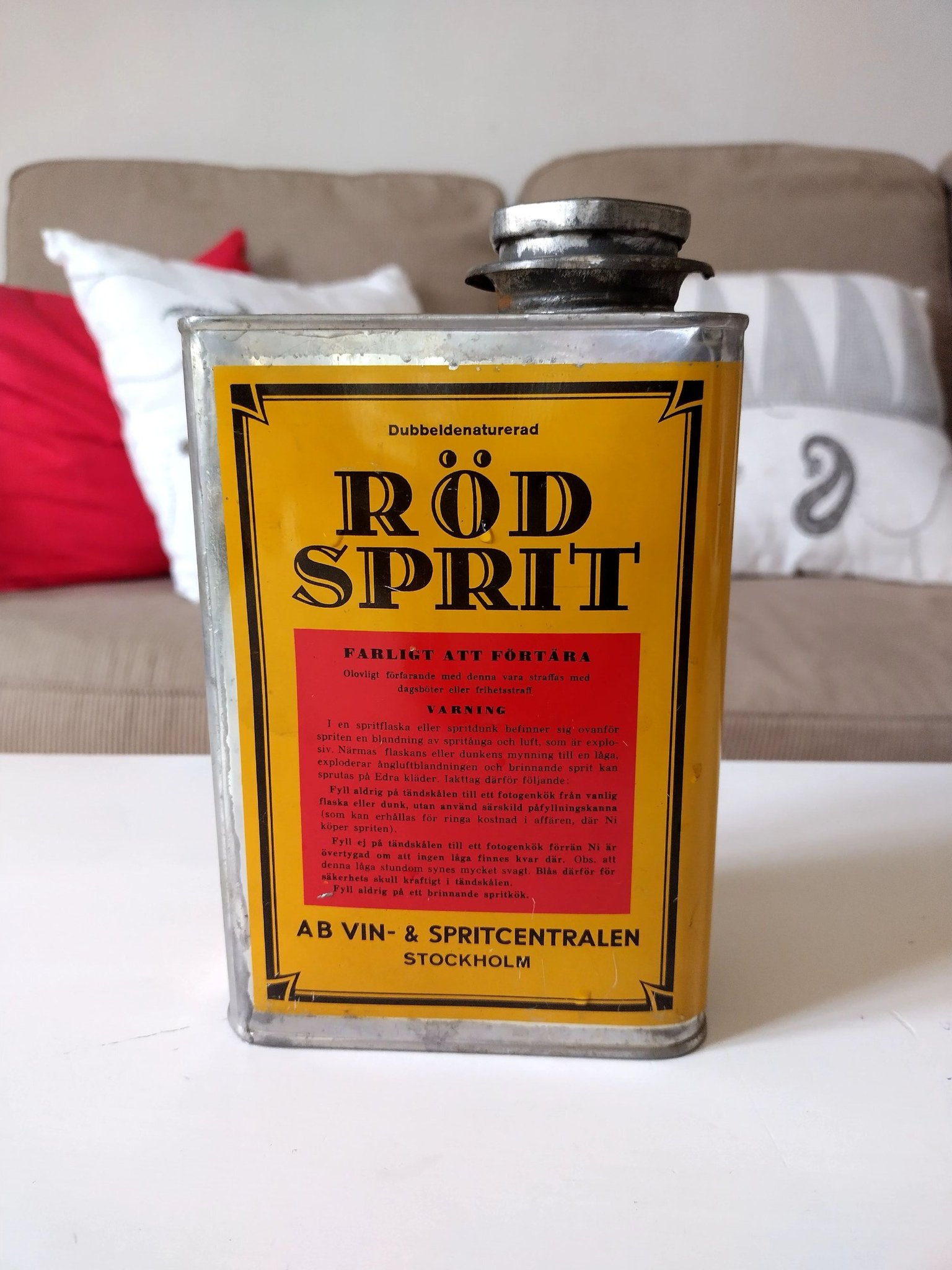 Se produkter som liknar ÄLDRE PLÅTBURK RÖD SPRIT AB V.. på Tradera ... Se produkter som liknar ÄLDRE PLÅTBURK RÖD SPRIT AB V.. på Tradera ...