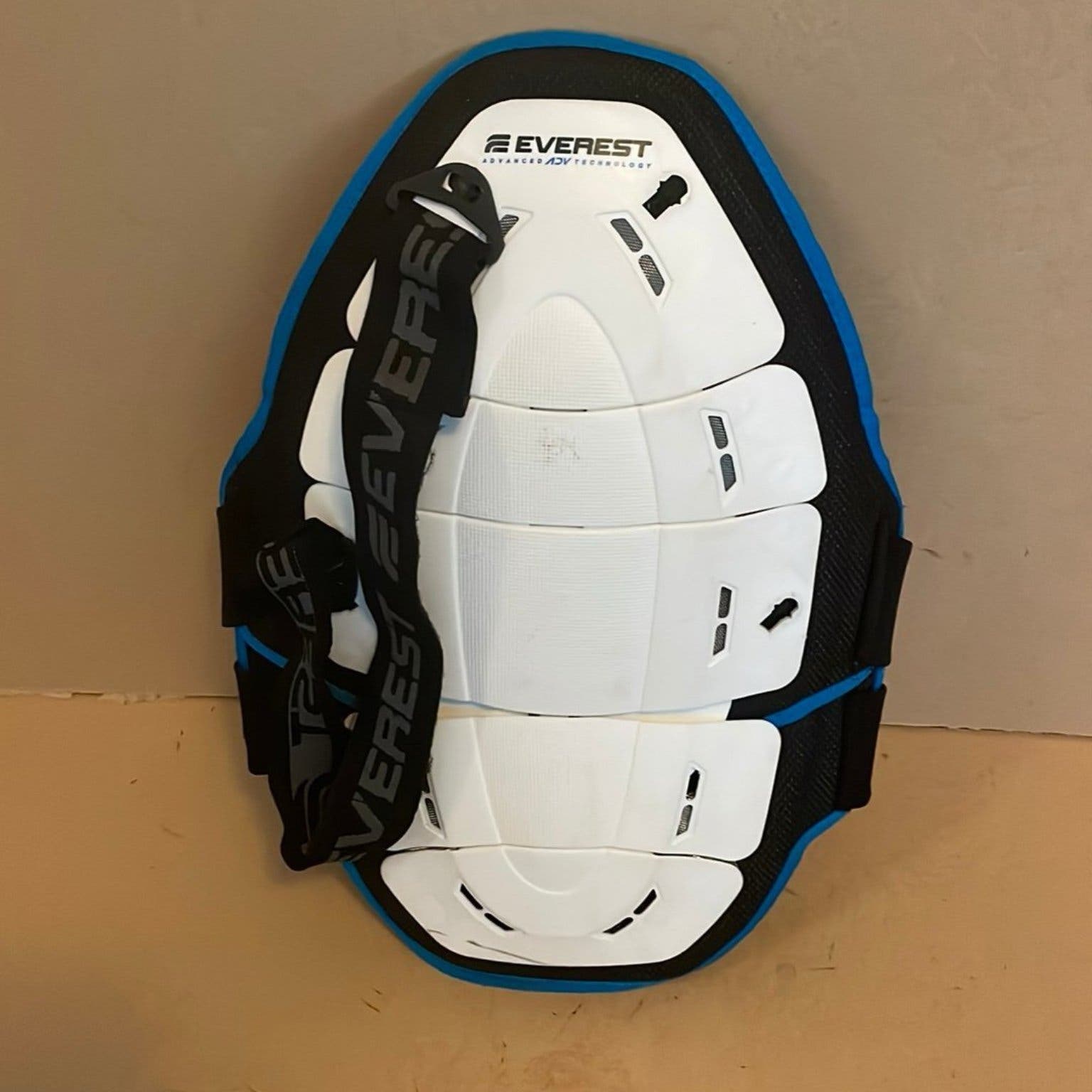 Ryggplatta Everest XXS 128-140 Ryggskydd barn | Köp på Tradera (660985708)
