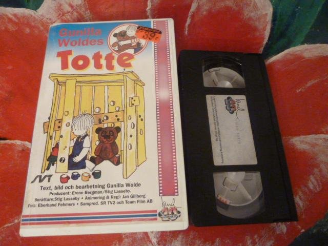 TOTTE, VHS, BARNFILM | Köp från keepeer14488 på Tradera (566055999)