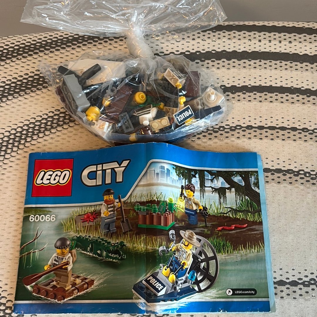 LEGO City 60066 - Swamp Police Starter Set | Köp på Tradera (698163449)