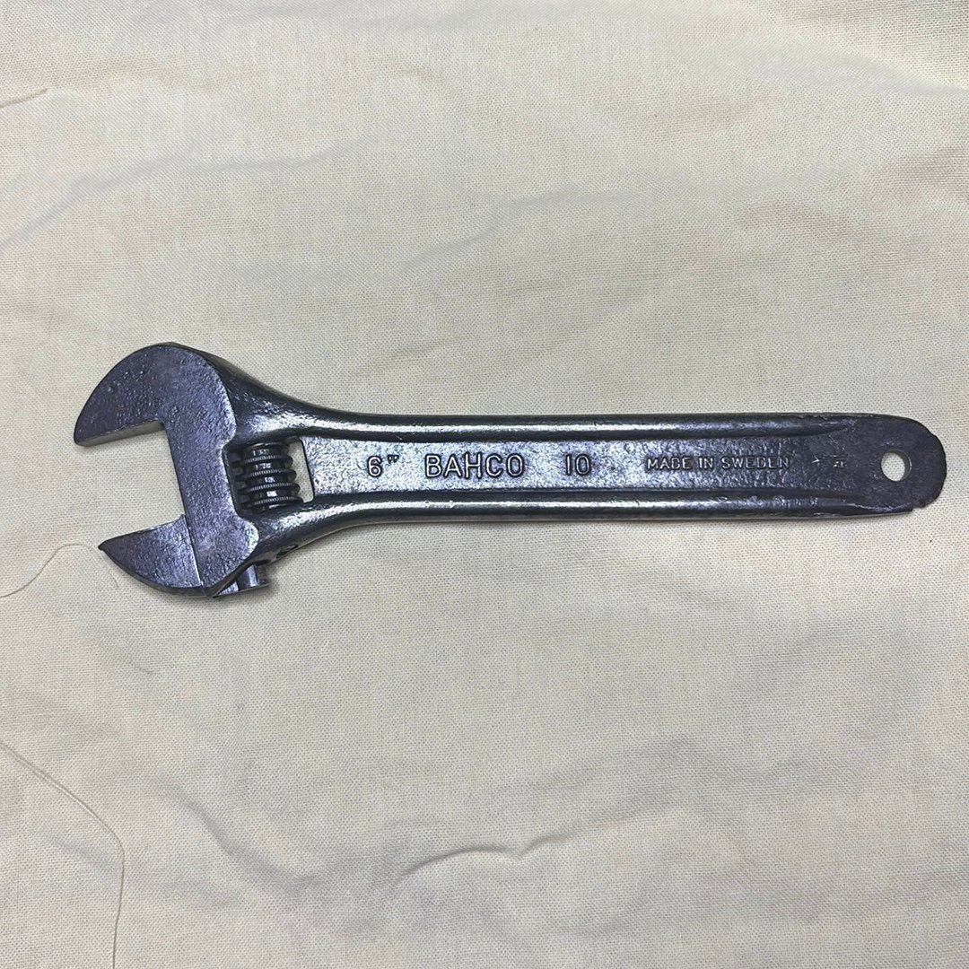 Bahco Bacho 10 Skiftnyckel 6" Tre kronor Däckav.. | Köp på Tradera ...