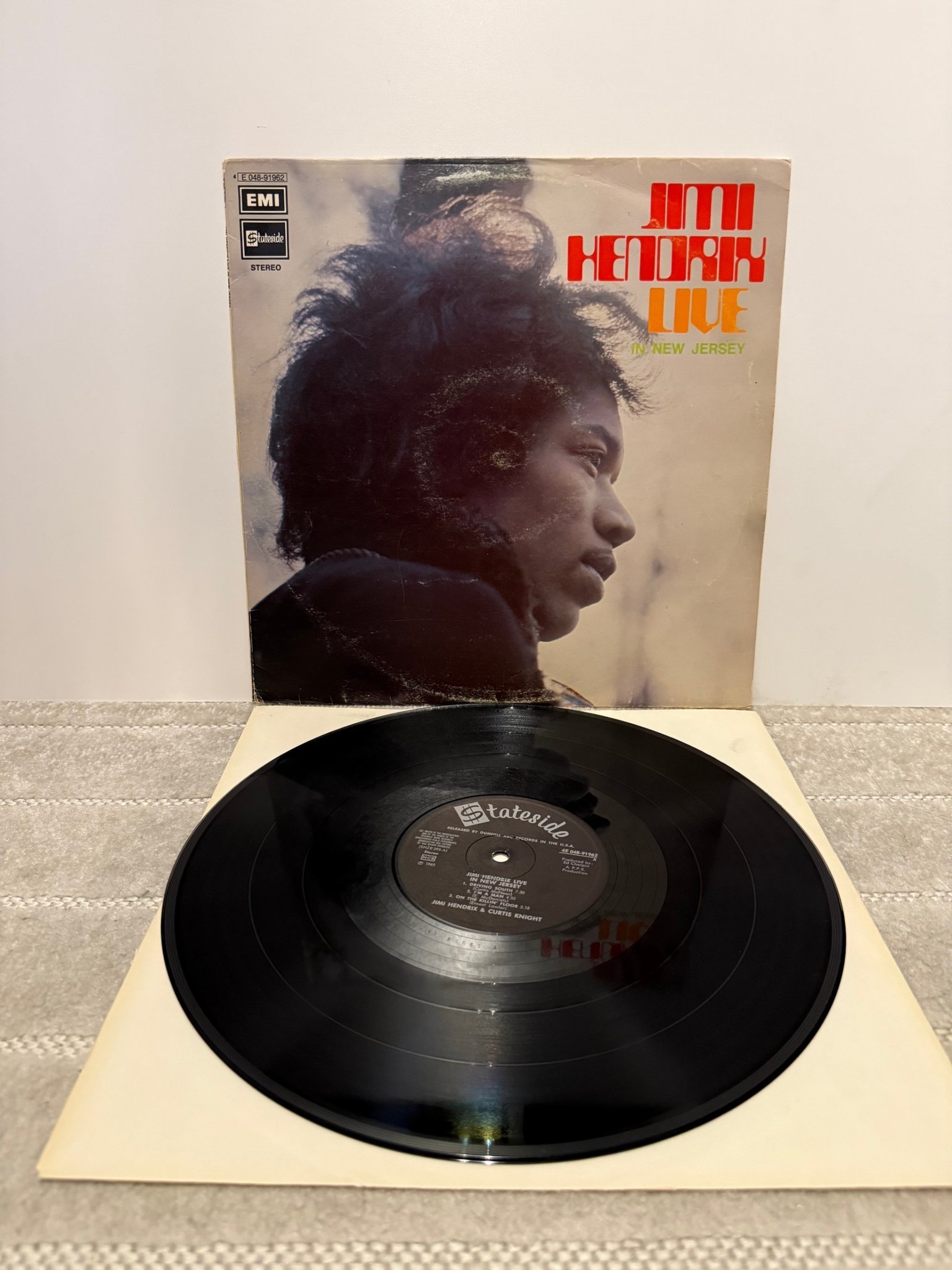 Jimi Hendrix Live In New Jersey LP | Köp på Tradera (713713978)
