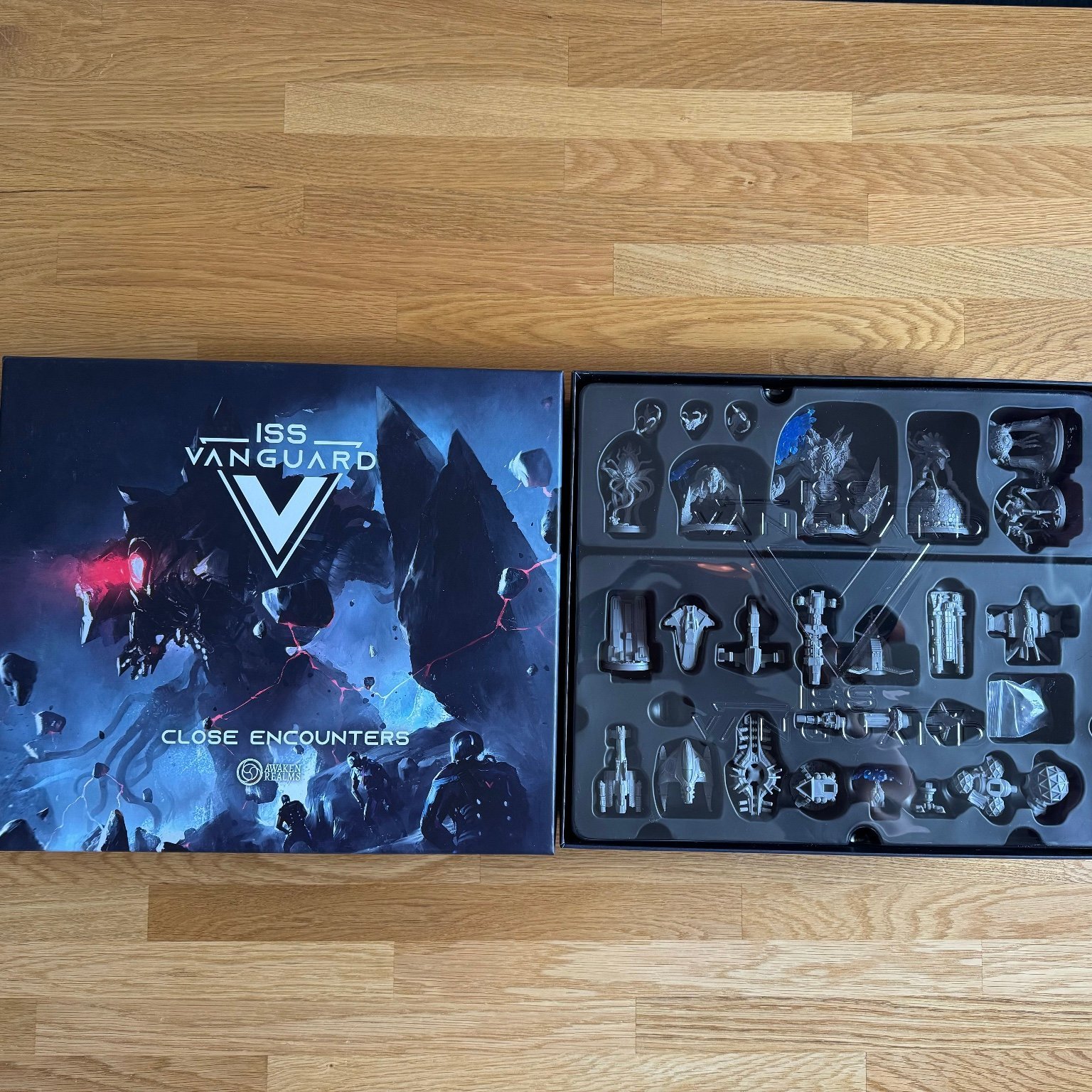Se produkter som liknar ISS Vanguard: Close Encounter.. på Tradera ...