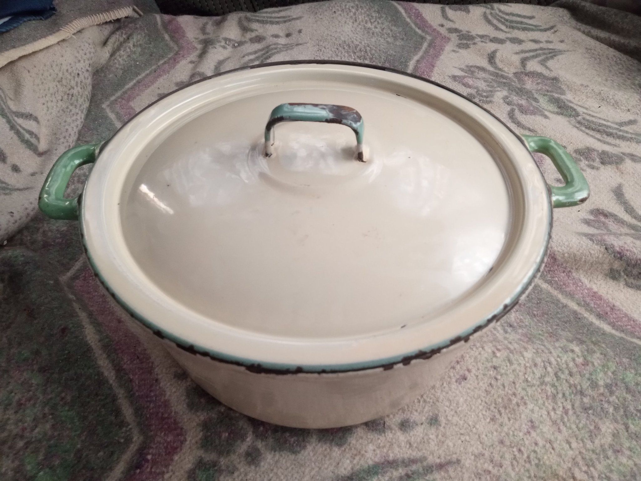 ..Äldre *KOCKUMS-KOCKUM* - *4-Lit*-*JÄRN GRYTA .. | Köp på Tradera (682541693)