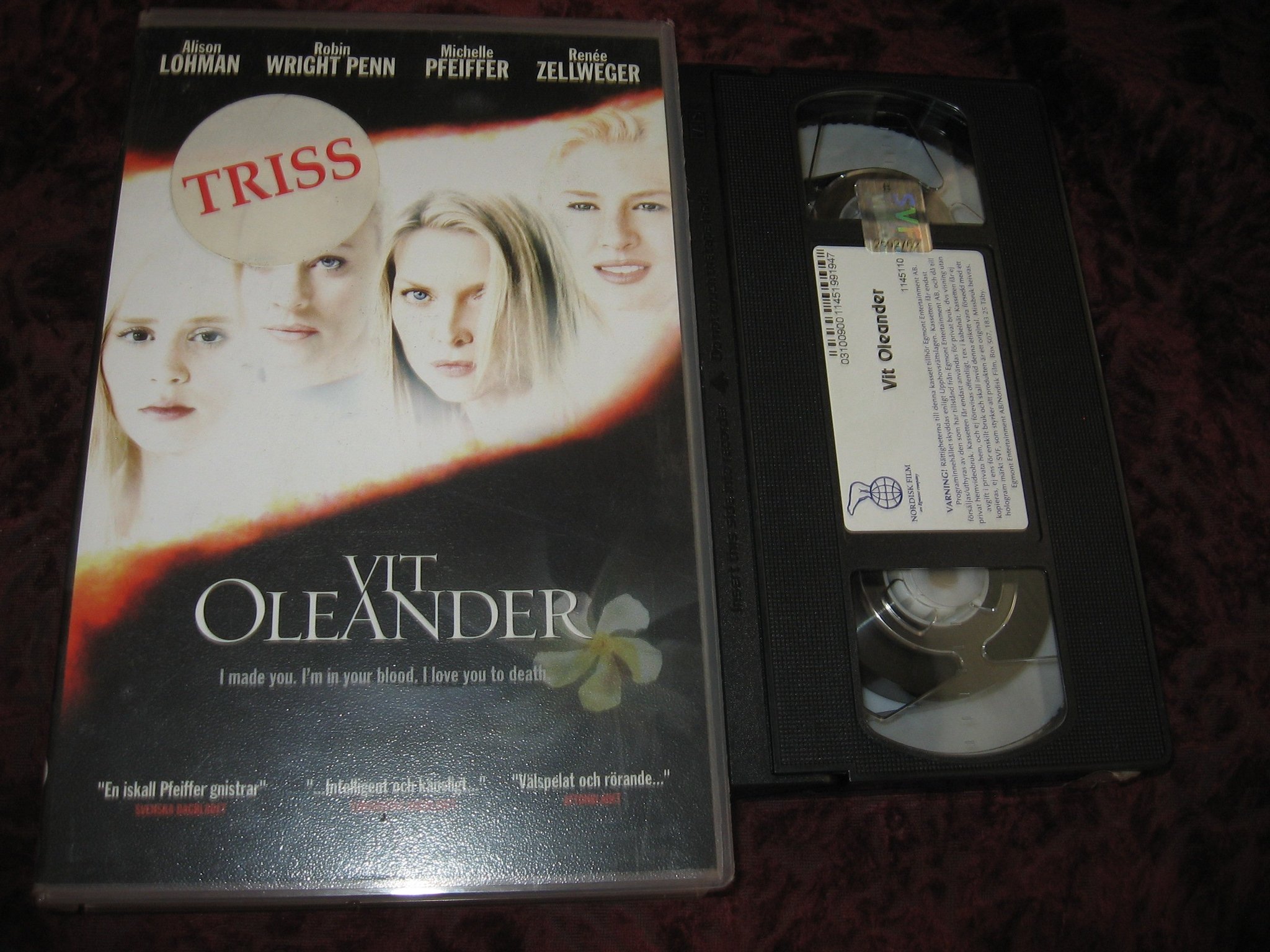VIT OLEANDER (ALISON LOHMAN,MICHELLE PFEIFFER,R.. | Köp på Tradera ...