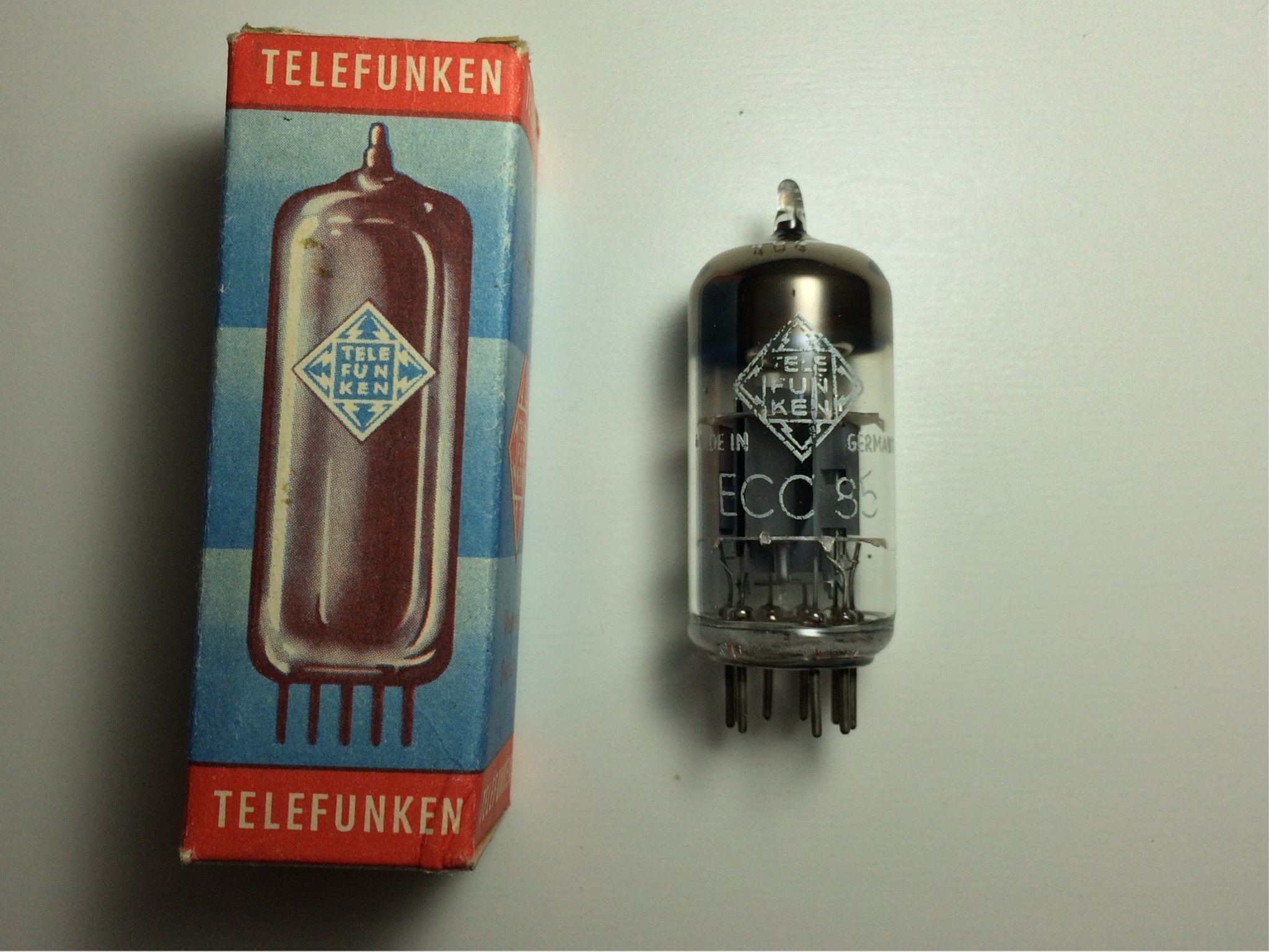 Telefunken ECC85 (417315303) ᐈ Köp på Tradera