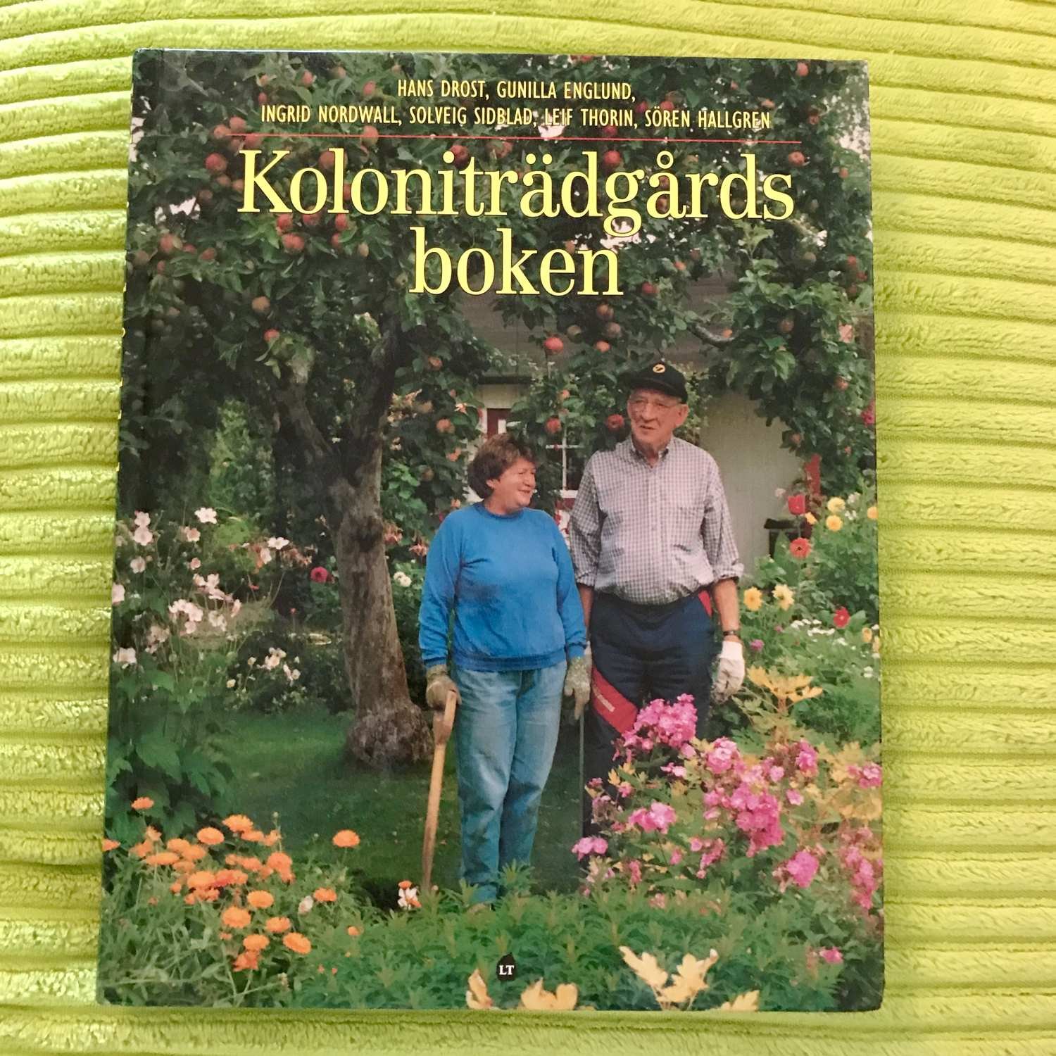 KOLONITRÄDGÅRDSBOKEN Hans Dr.. | Köp från Haldins_Hylla på Tradera ...
