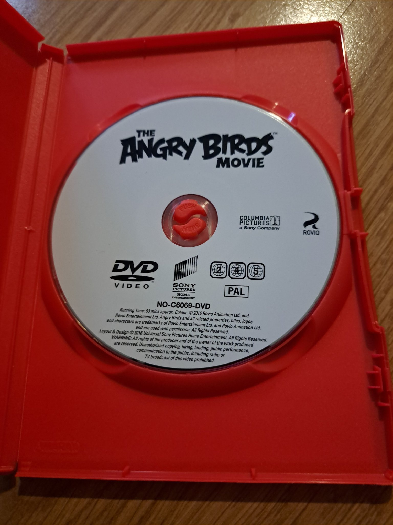 The Angry Birds Dvd | Köp på Tradera (607163574)