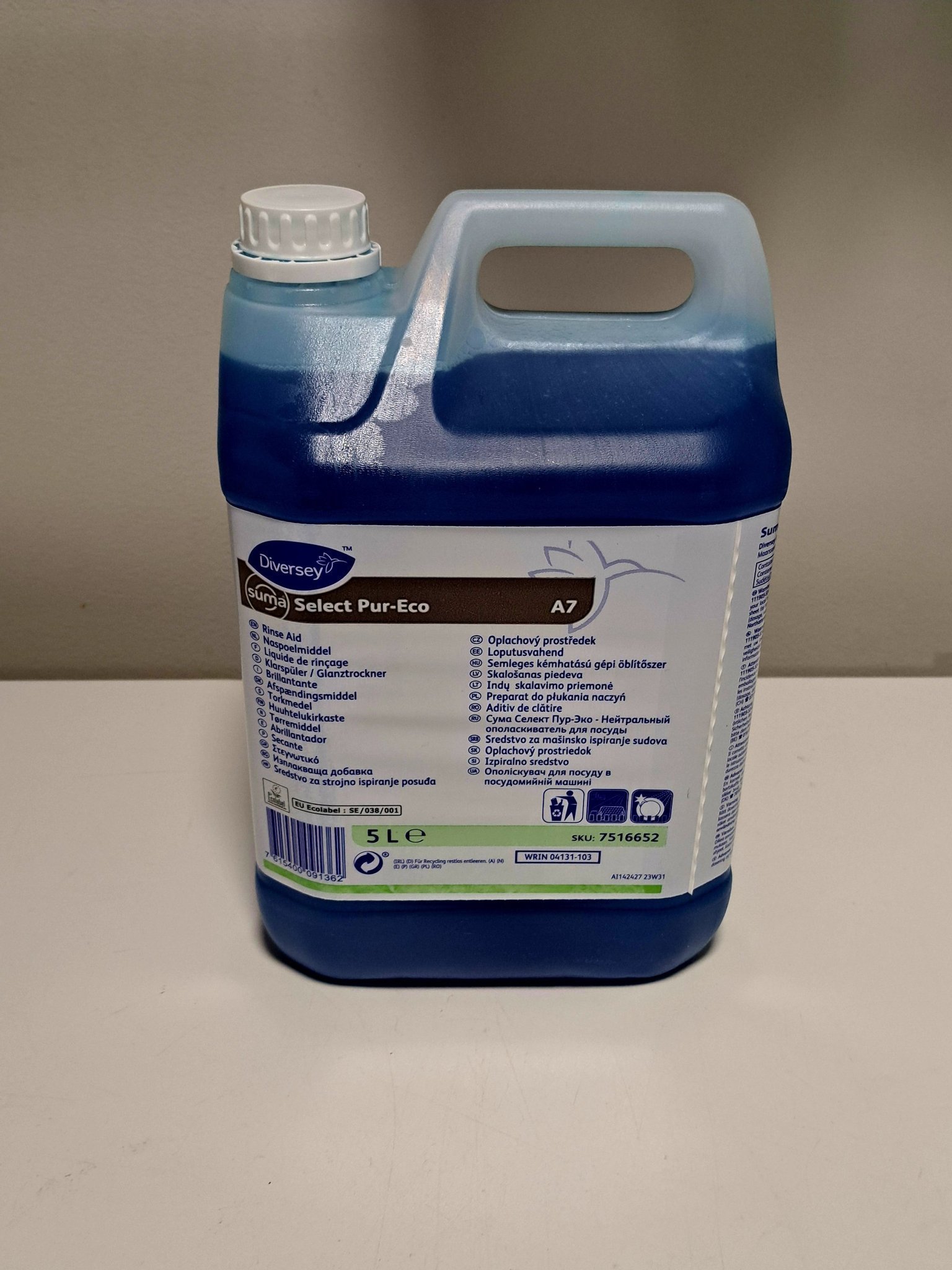 Torkmedel Suma Select Pur-Eco. 5 liter | Köp på Tradera (716655196)