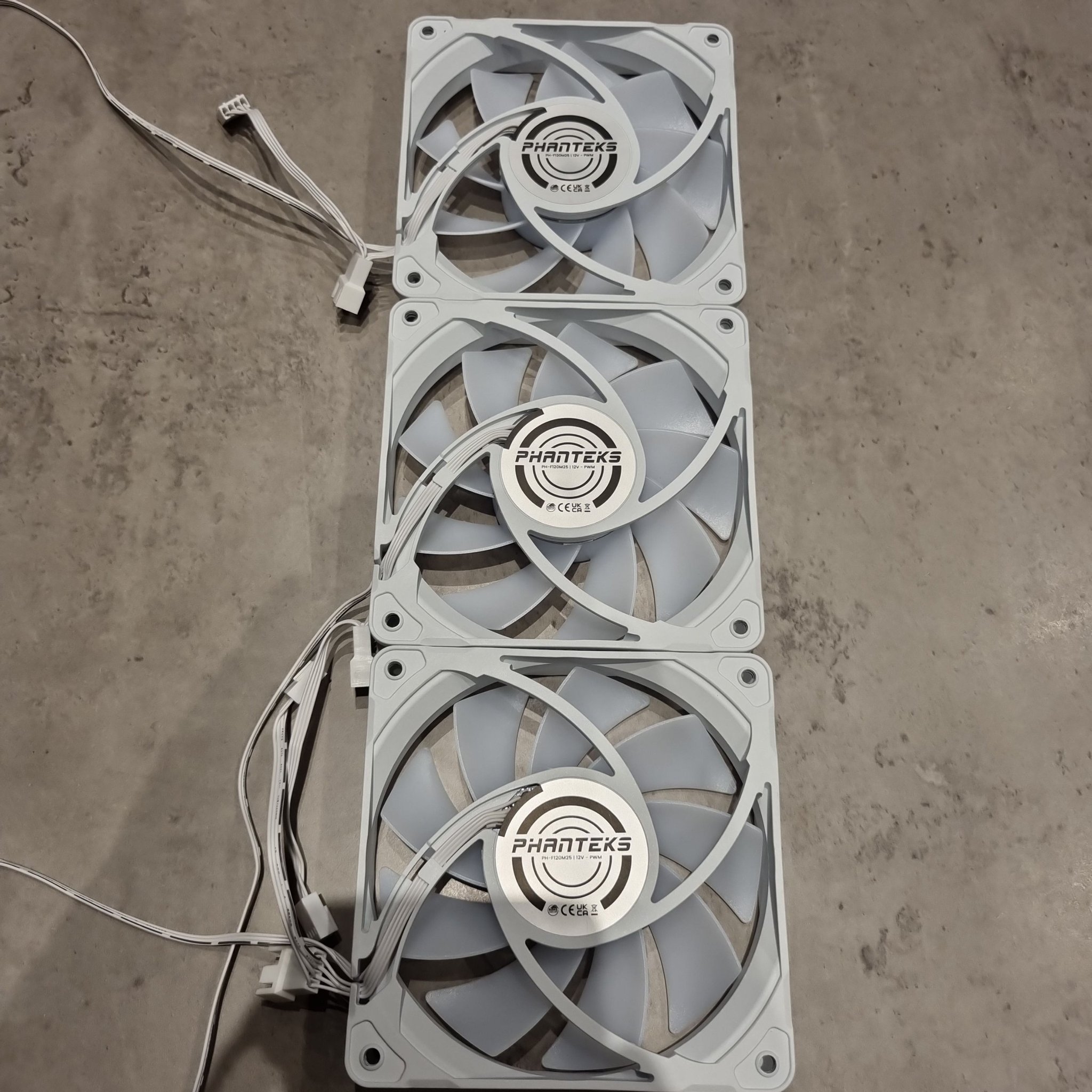 3 x Phanteks PH-F120M25 120mm DRGB dator chassi.. | Köp på Tradera ...