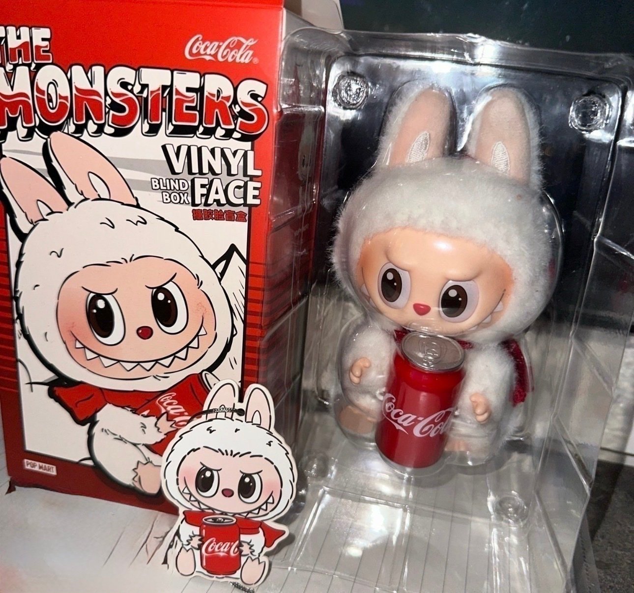 LABUBU The Monsters Coca-Cola Vinyl Face Blind .. | Köp på Tradera ...