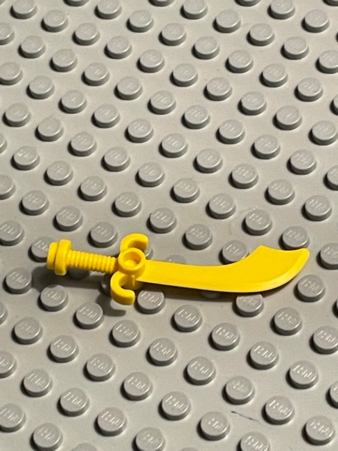 Yellow Minifigure, Weapon Sword, Scimitar (4388.. | Köp på Tradera ...