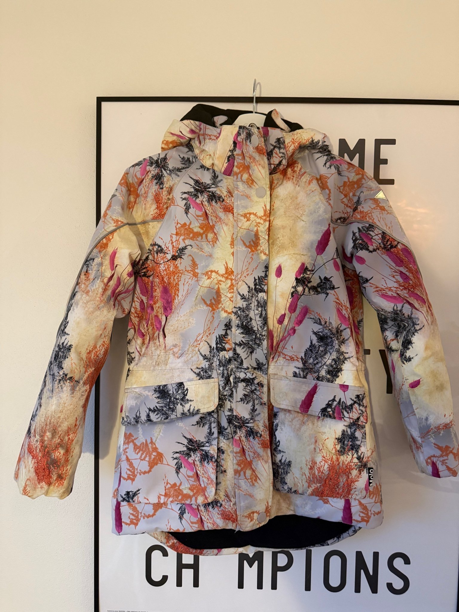 Se produkter som liknar Molo Cathy flerfärgad vinterj.. på Tradera ...