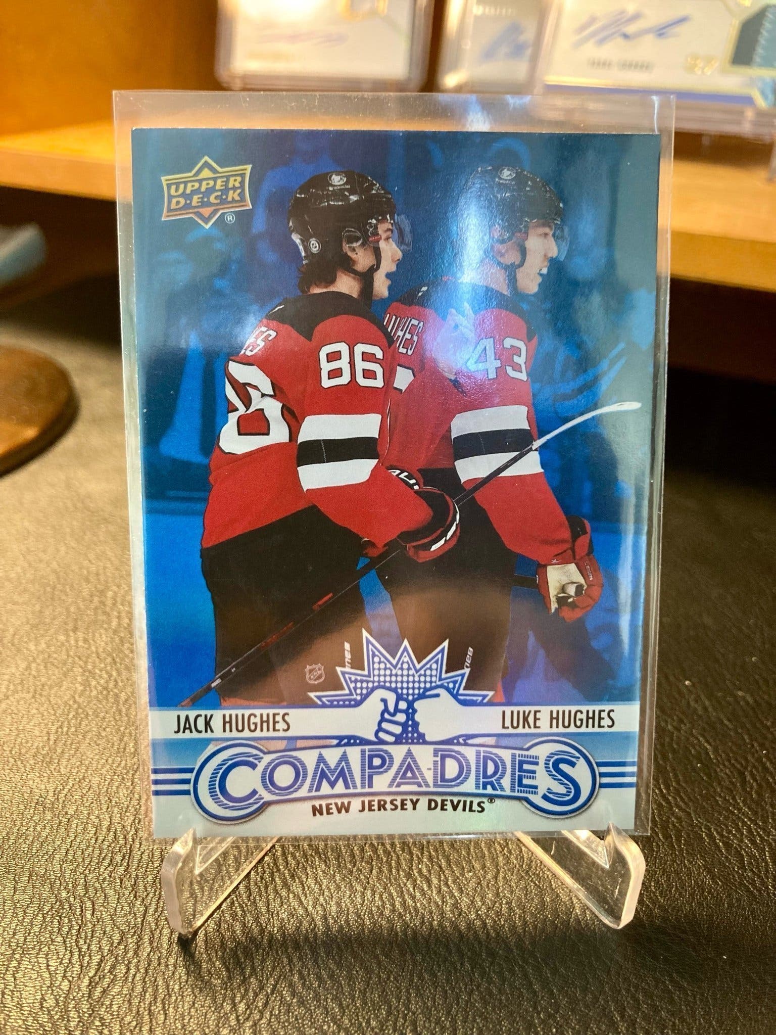 Se produkter som liknar Jack Hughes och Luke Hughes -.. på Tradera ...