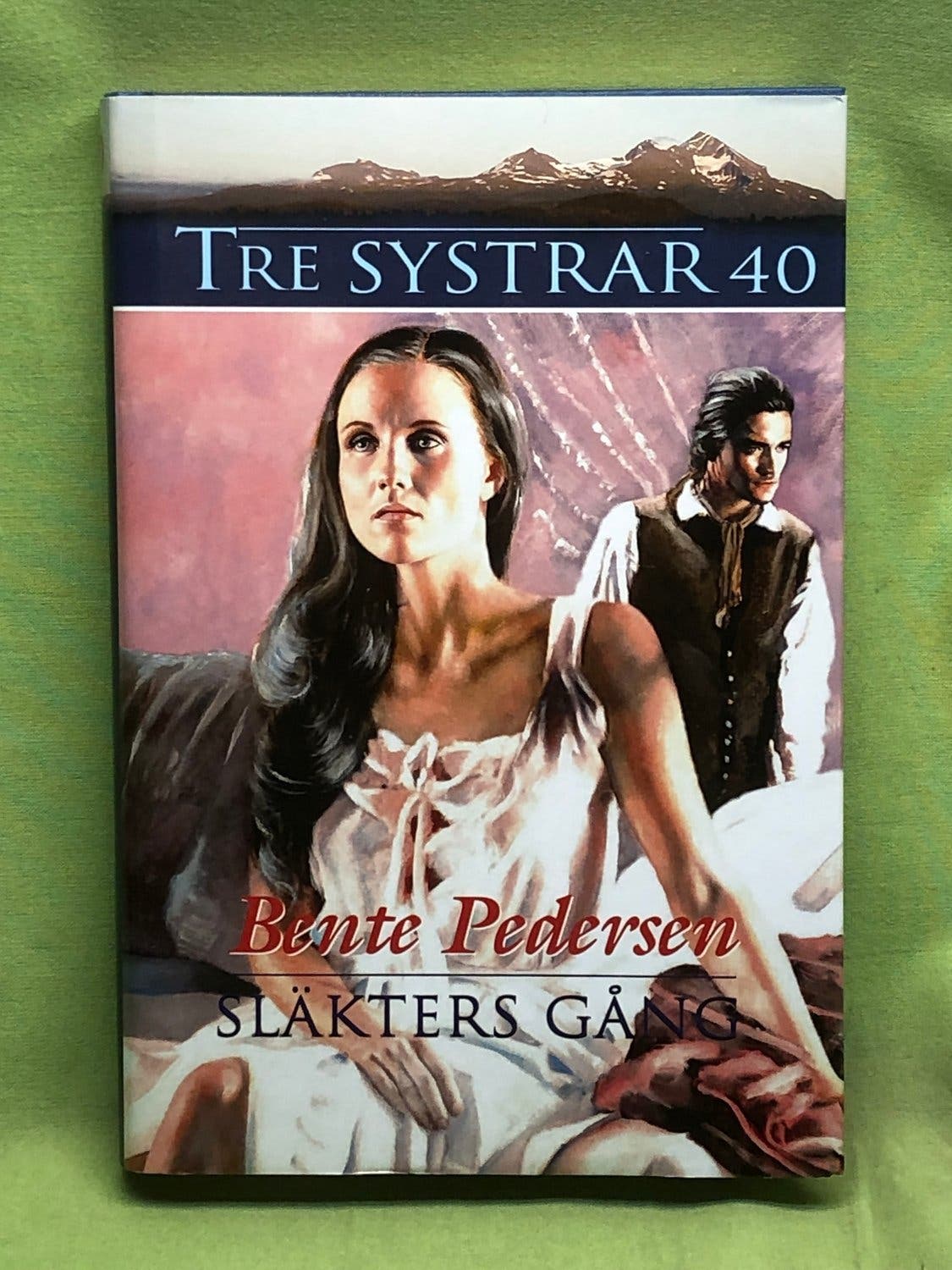 Tre systrar 40: Släkters gång / P.. | Köp från Knorrens på Tradera ...