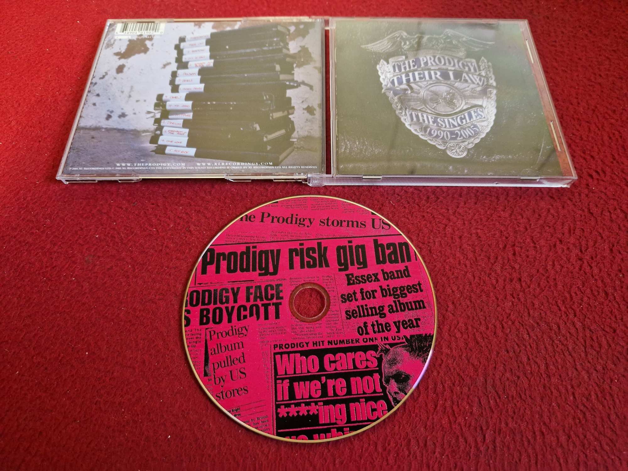 THE PRODIGY THEIR LAW THE SINGL.. | Köp från game-world på Tradera ...