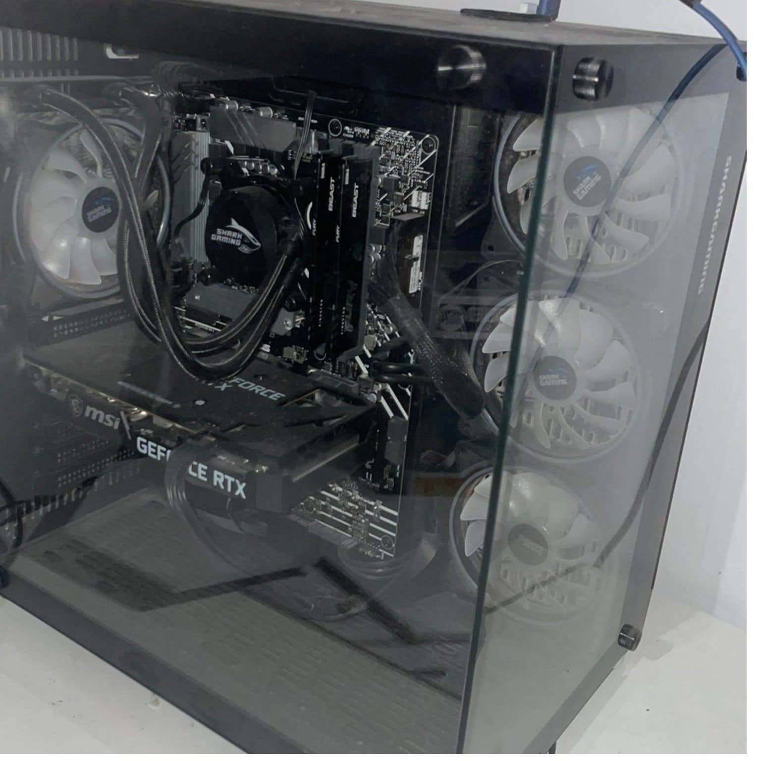 Shark gaming dator rtx 3060 intel processor fin.. | Köp på Tradera ...