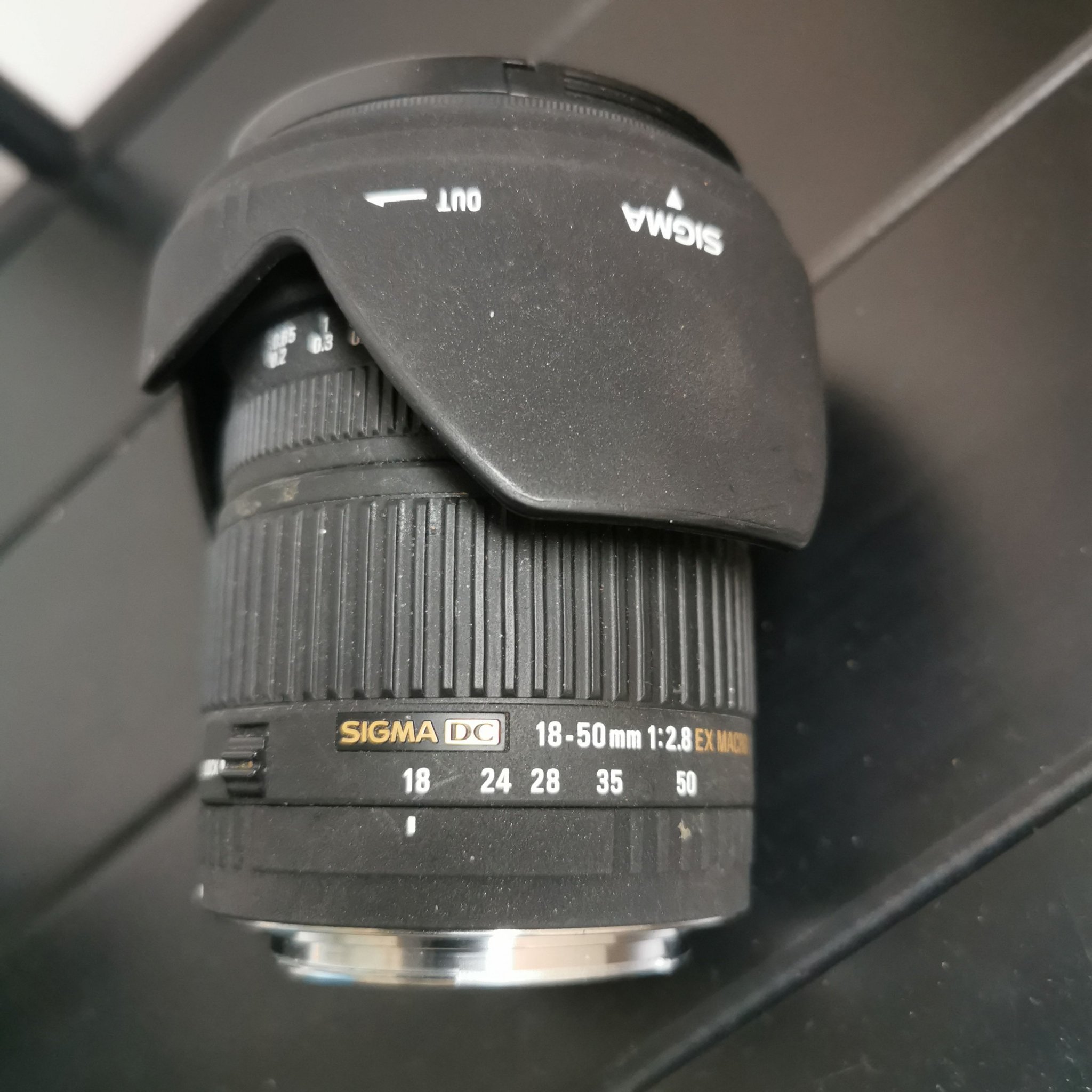 Sigma 18-50mm 1:2.8 EX Macro Objektiv | Köp på Tradera (695525668)