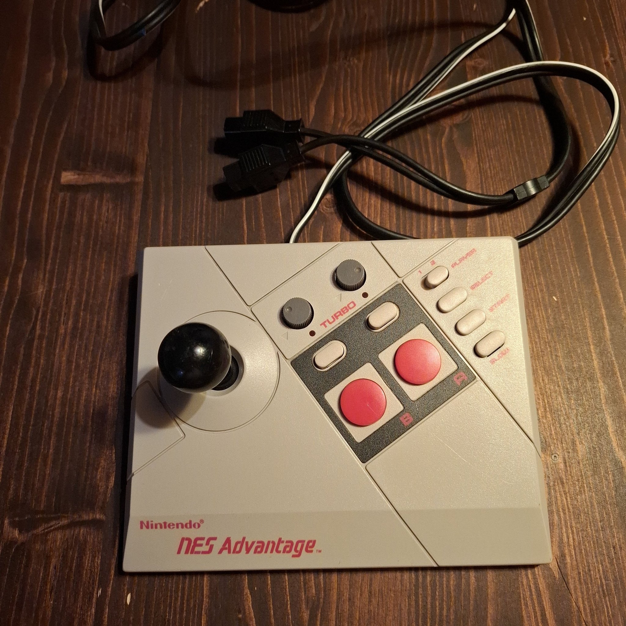 Nintendo NES Advantage Joystick | Köp på Tradera (698237822)