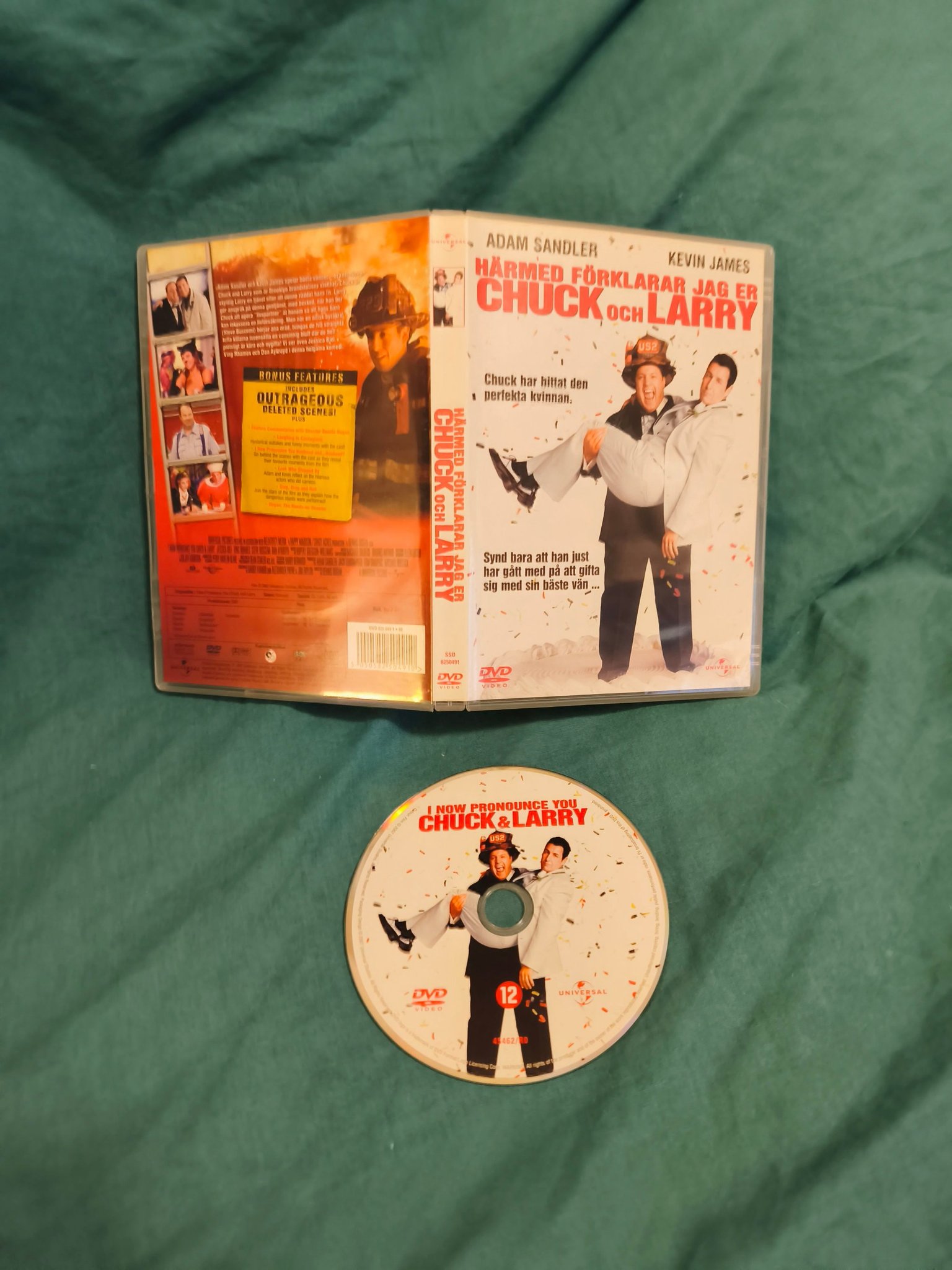 Härmed förklarar jag er Chuck och Larry DVD | Köp på Tradera (708110681)