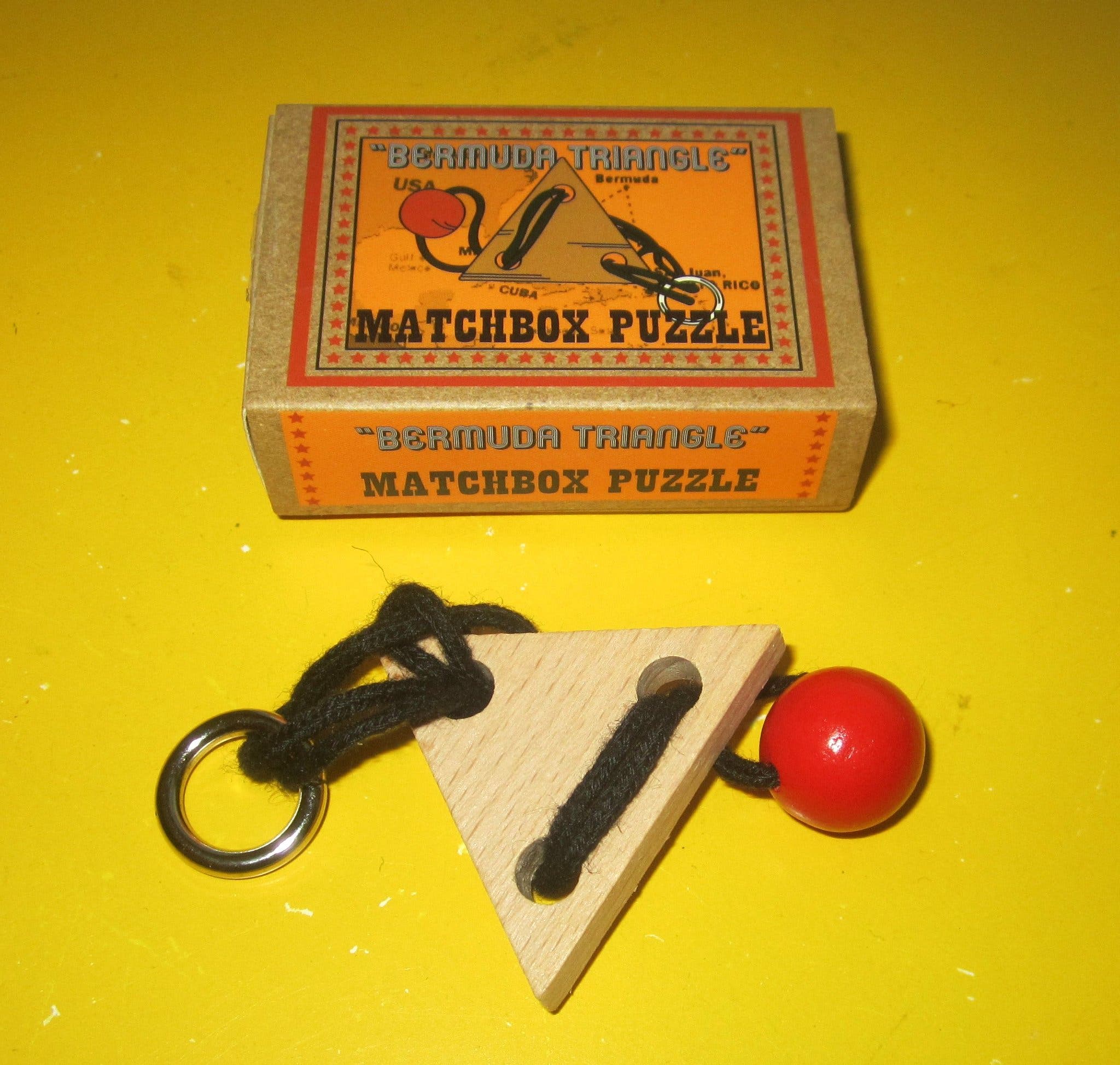 Se produkter som liknar MATCHBOX PUZZLE ”BERMUDA TRIA.. på Tradera ...