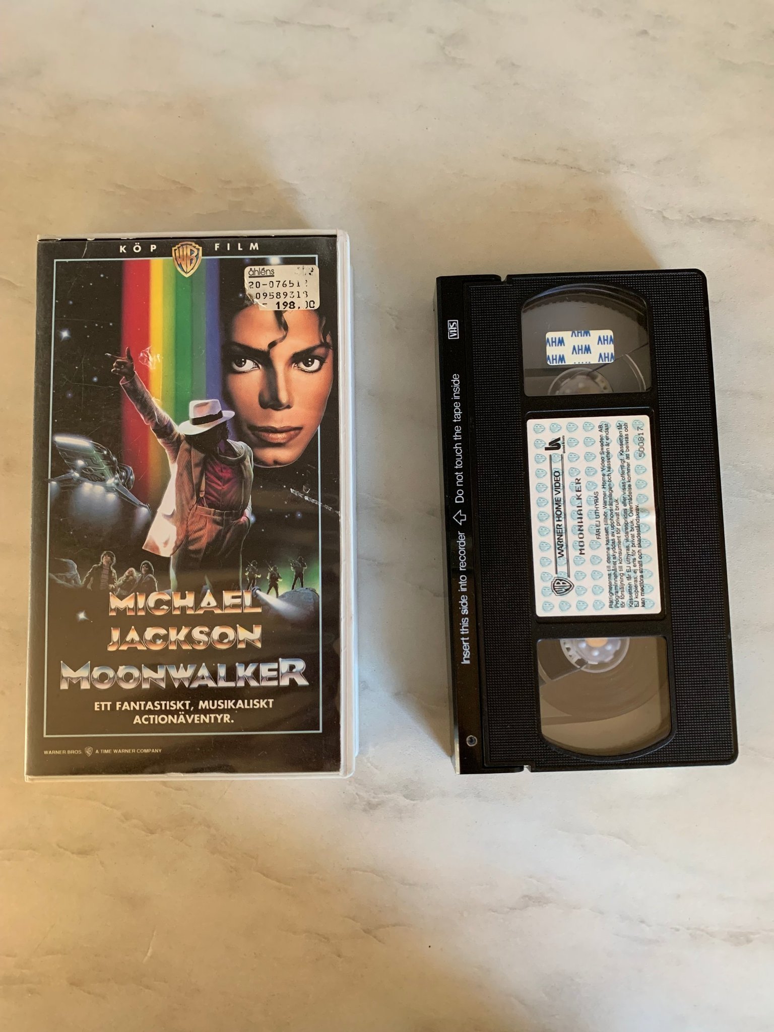 Michael Jackson Moonwalker VHS Svensk text i fi.. | Köp på Tradera ...