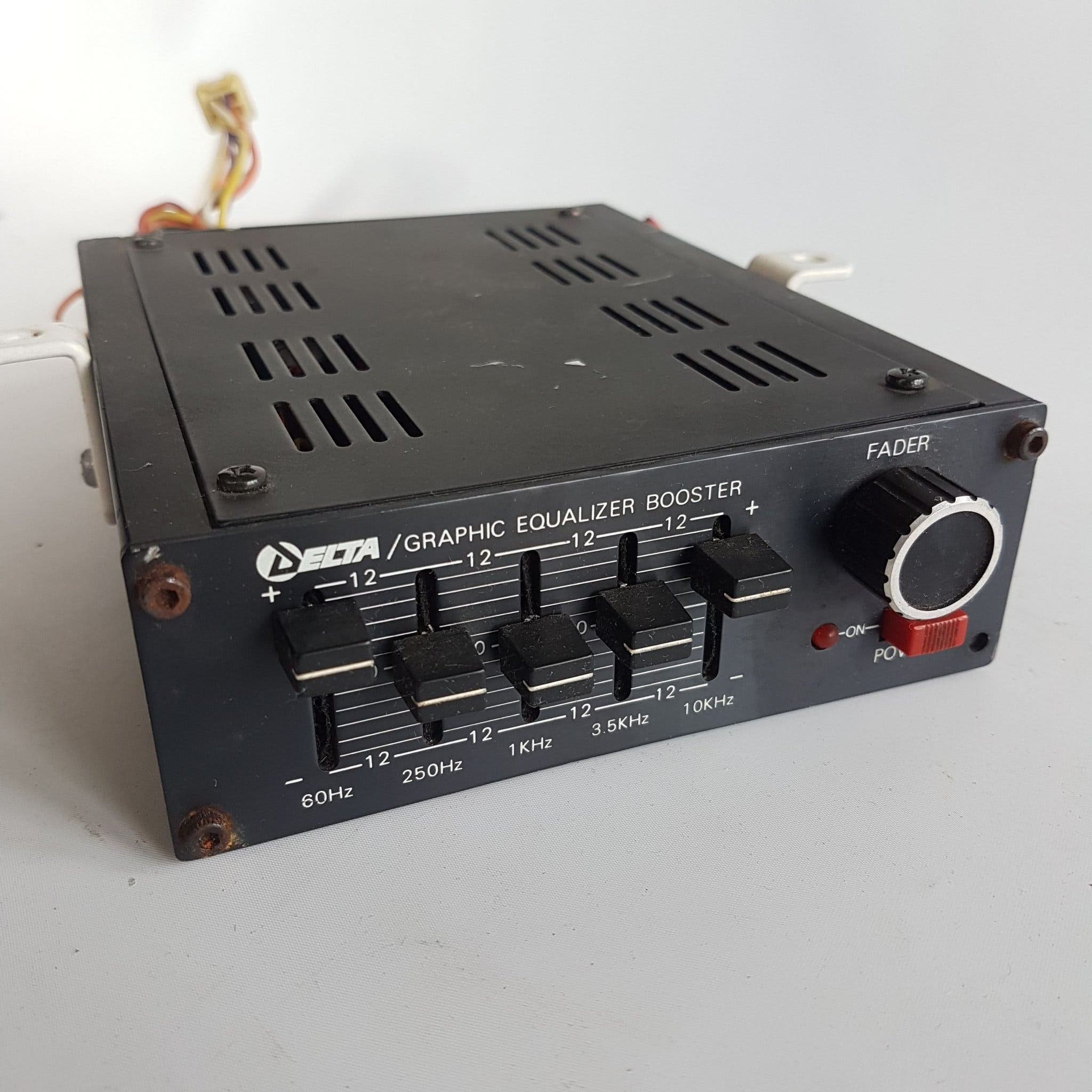 DELTA Graphic Equalizer Booster för bil JAPAN | Köp på Tradera (720268930)