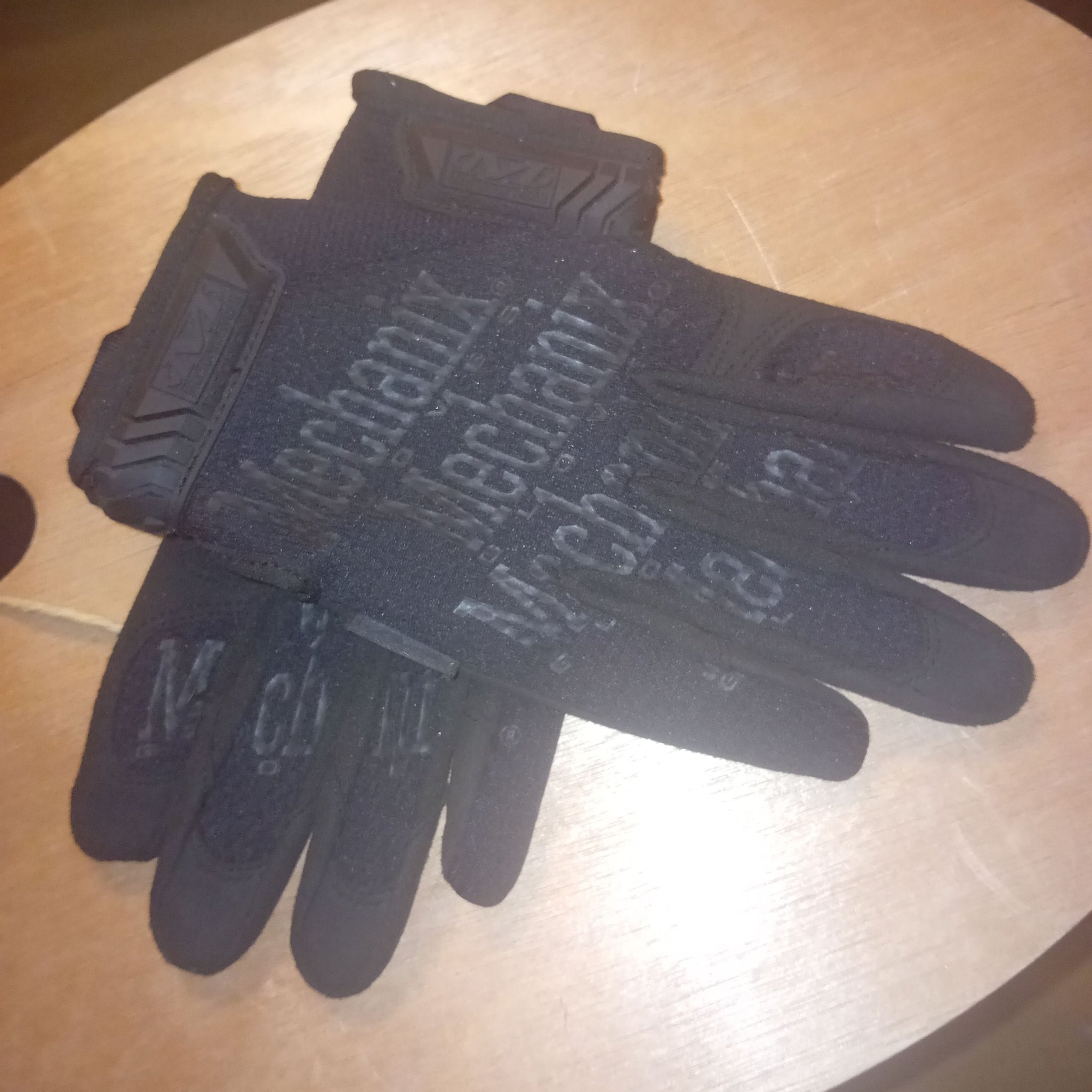 MECHANIX Original svarta handskar, Storlek: M | Köp på Tradera (729987834)
