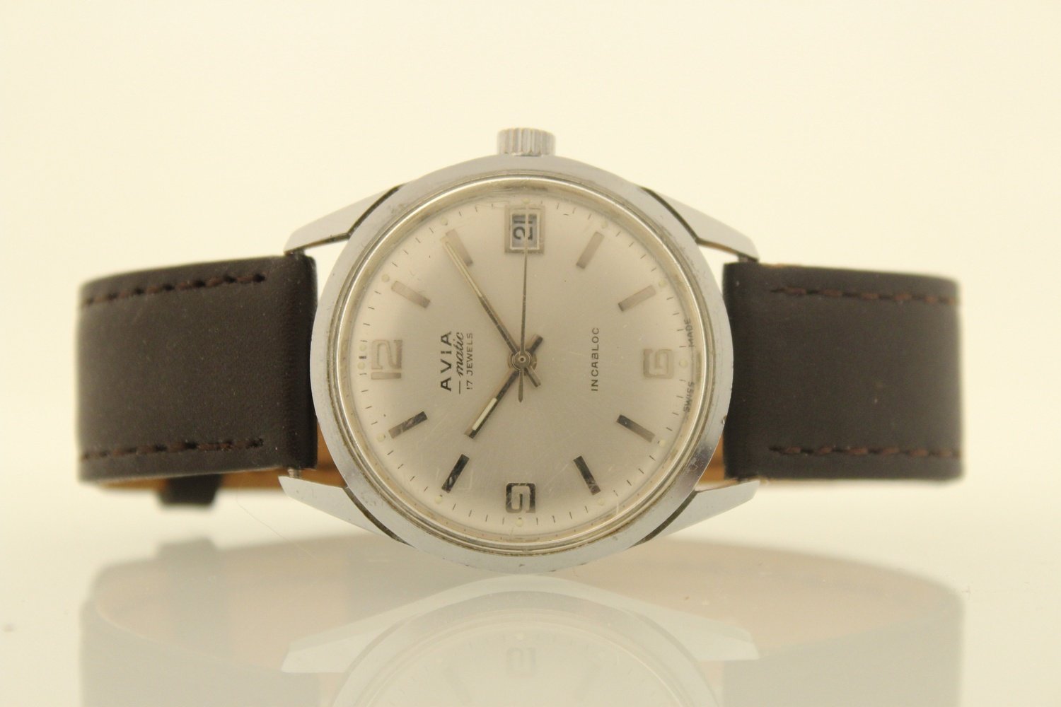 Vintage Avia Auto.. | Köp från Norrlands Ur & Antikt AB på Tradera ...