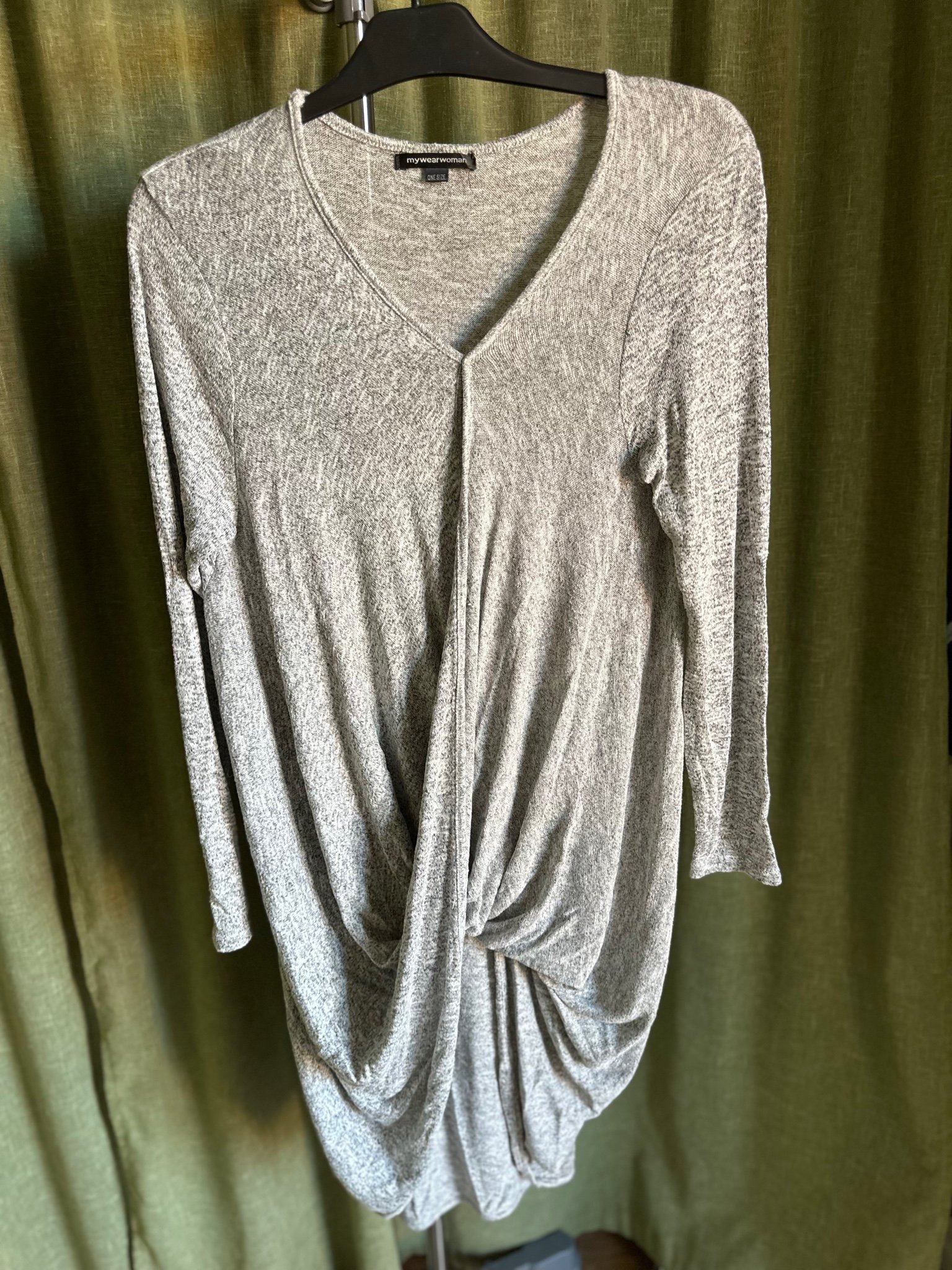 mywearwoman grå tröja, storlek ONE SIZE | Köp på Tradera (702411400)