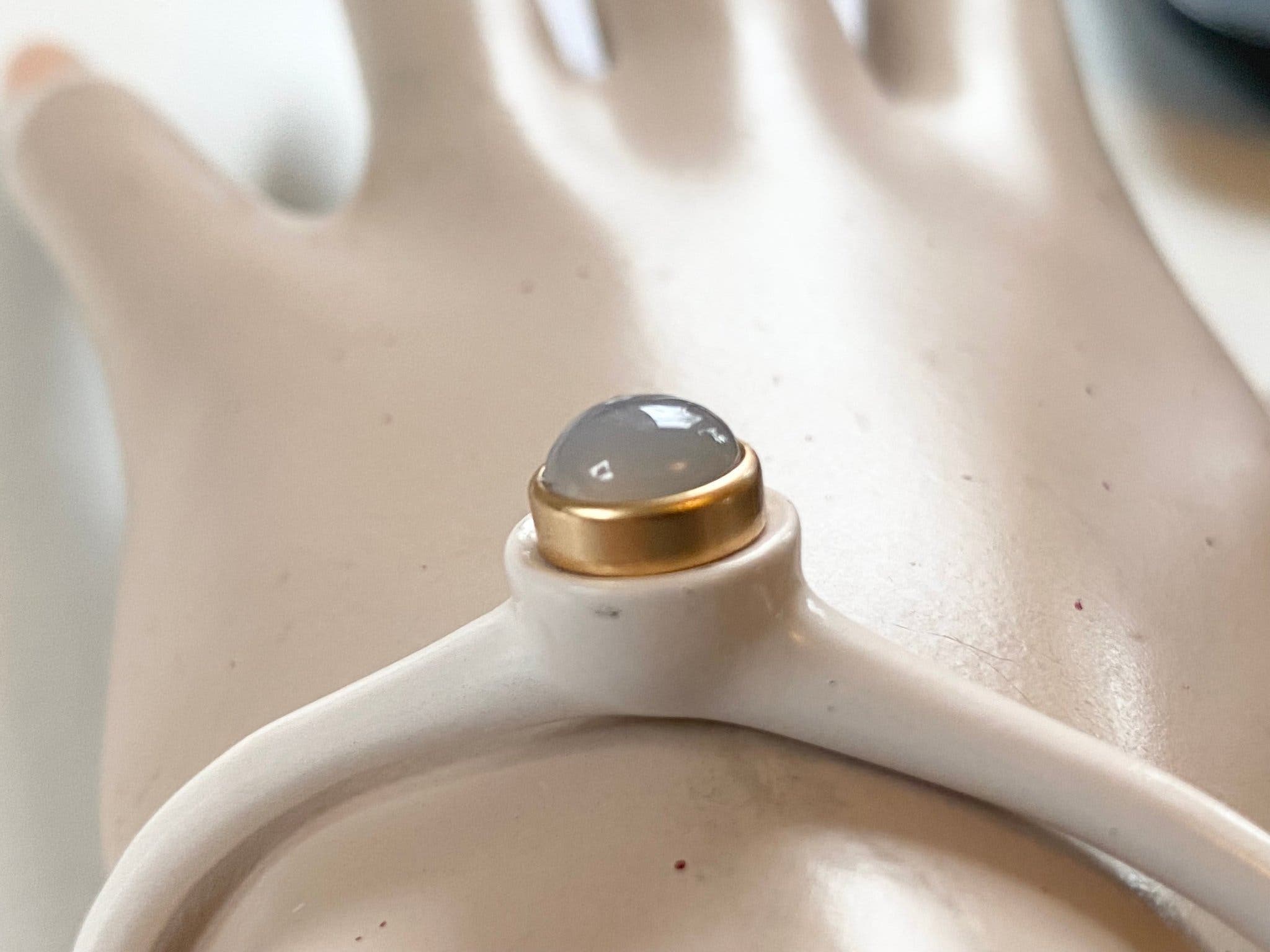 Se produkter som liknar Bedårande ARMBAND, design Han.. på Tradera ...