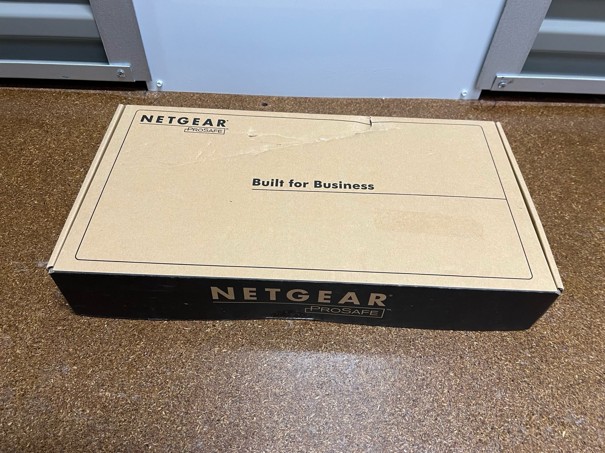 Netgear Switch prosafe | Köp på Tradera (686408706)