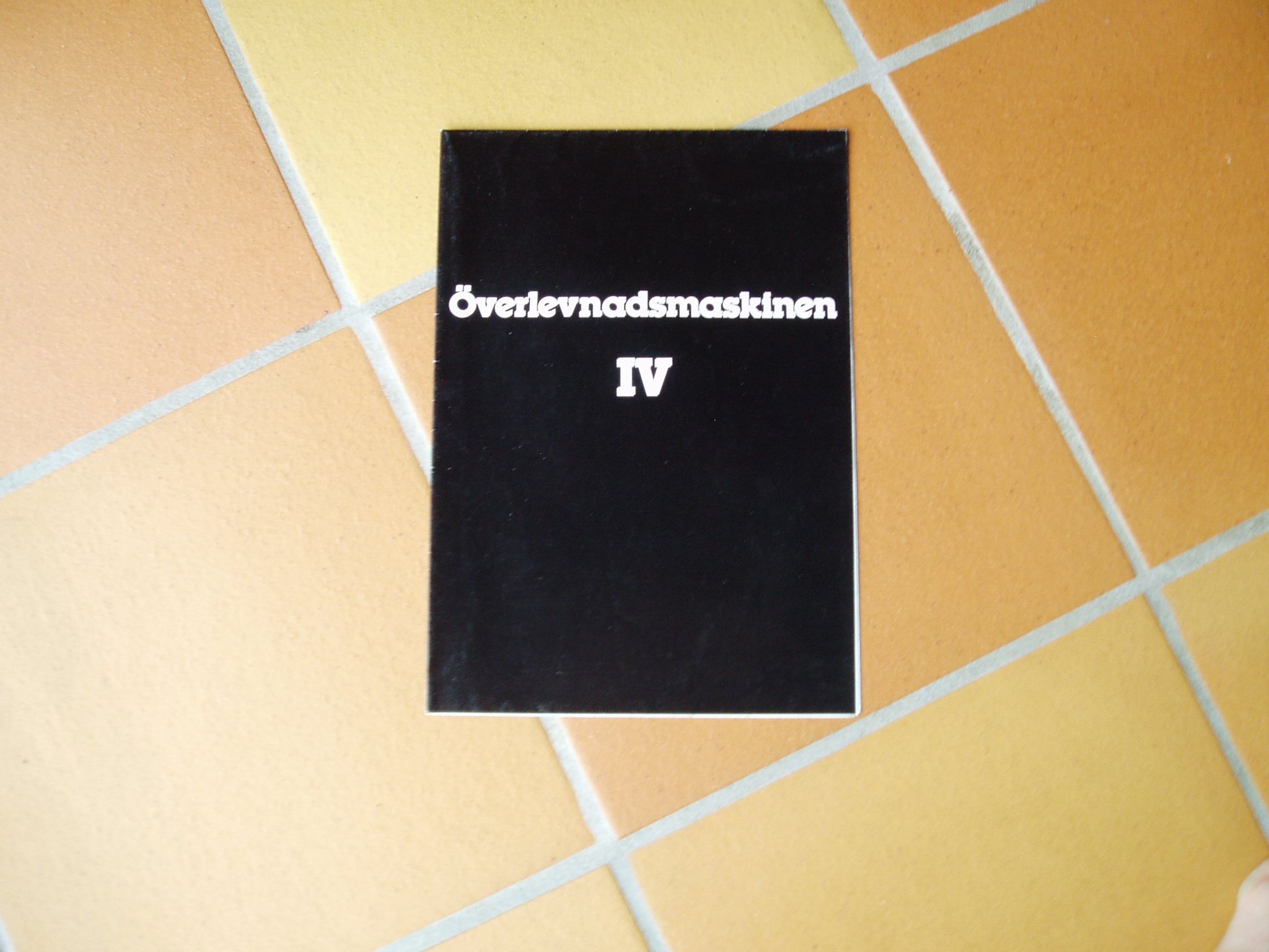 Se produkter som liknar Ä.Broschyr JEEP CHEROKEE....... på Tradera ...