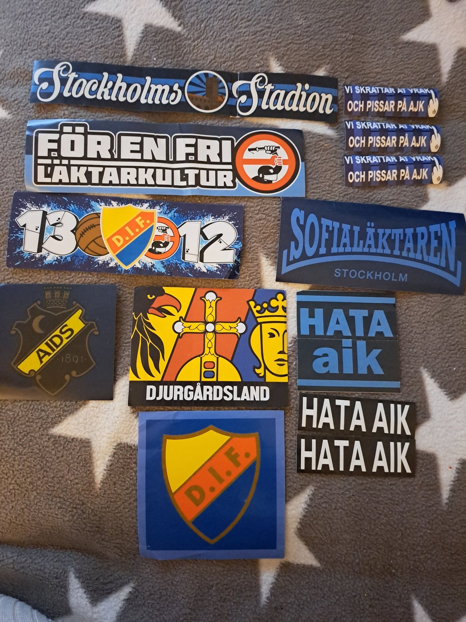 Se produkter som liknar DIF DJURGÅRDEN KLISTERMÄRKEN på Tradera (572780837)