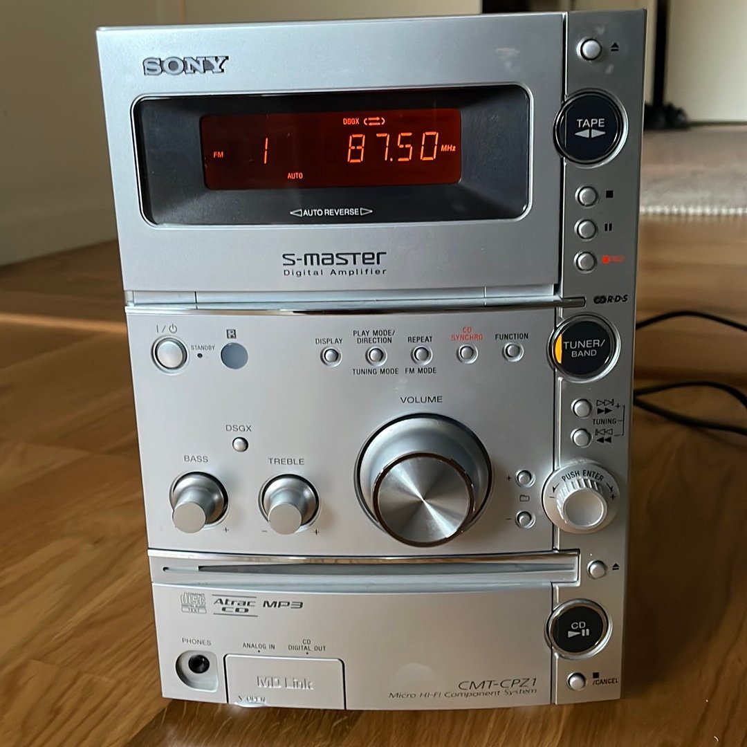 Sony CMT-CPZ1 Micro Hi-Fi Component System | Köp på Tradera (692185592)