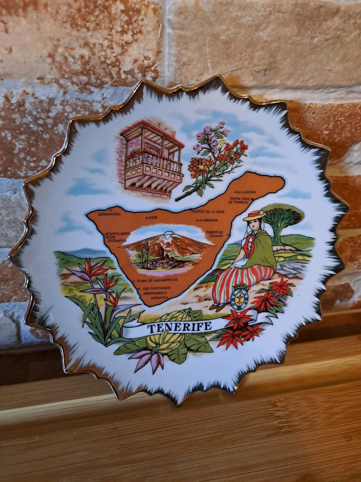 Vintage Wall Plate Tenerife – Colorful Design (.. | Köp på Tradera ...
