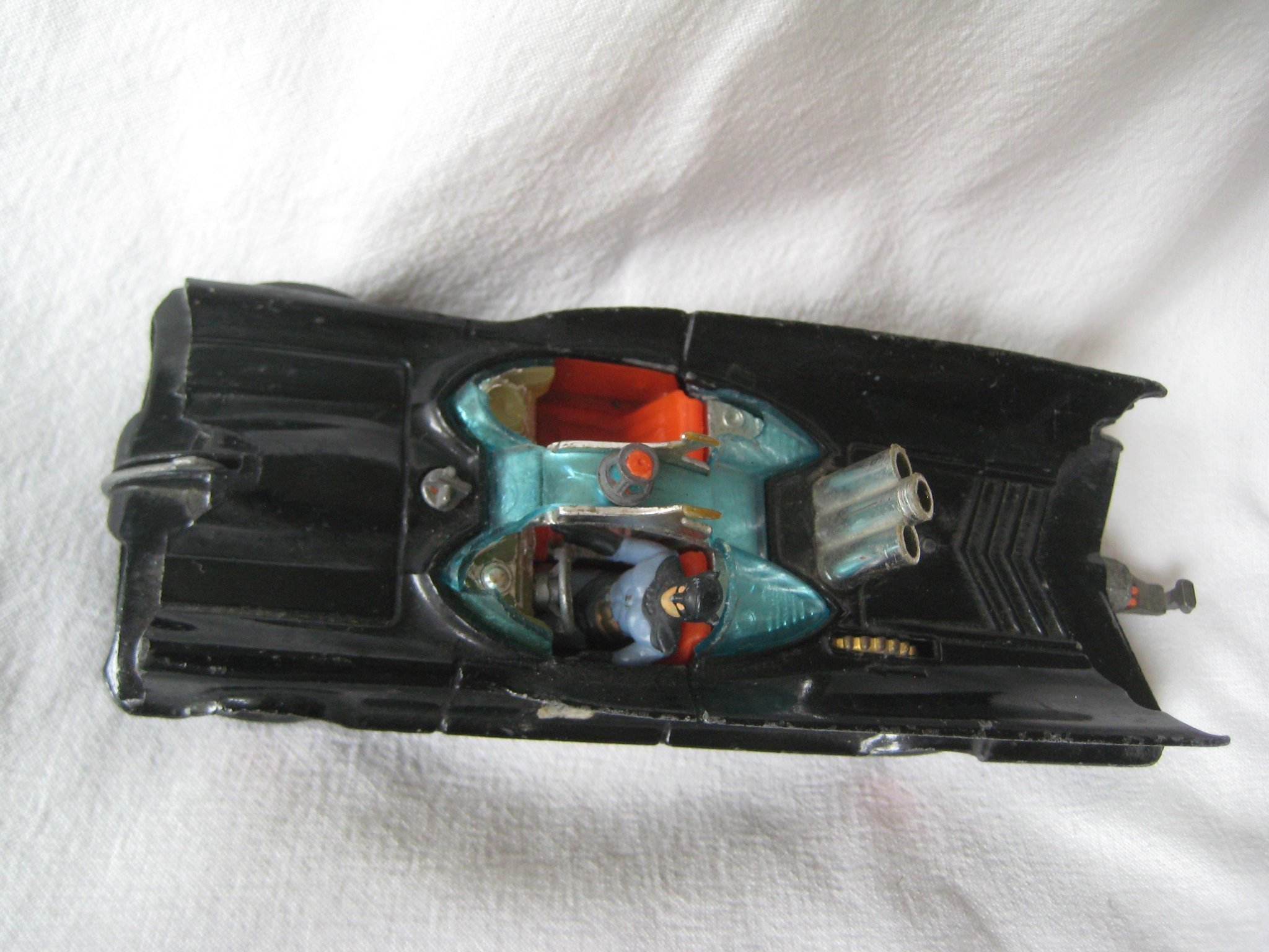 Corgi Batmobile med Batman | Köp på Tradera (639739457)