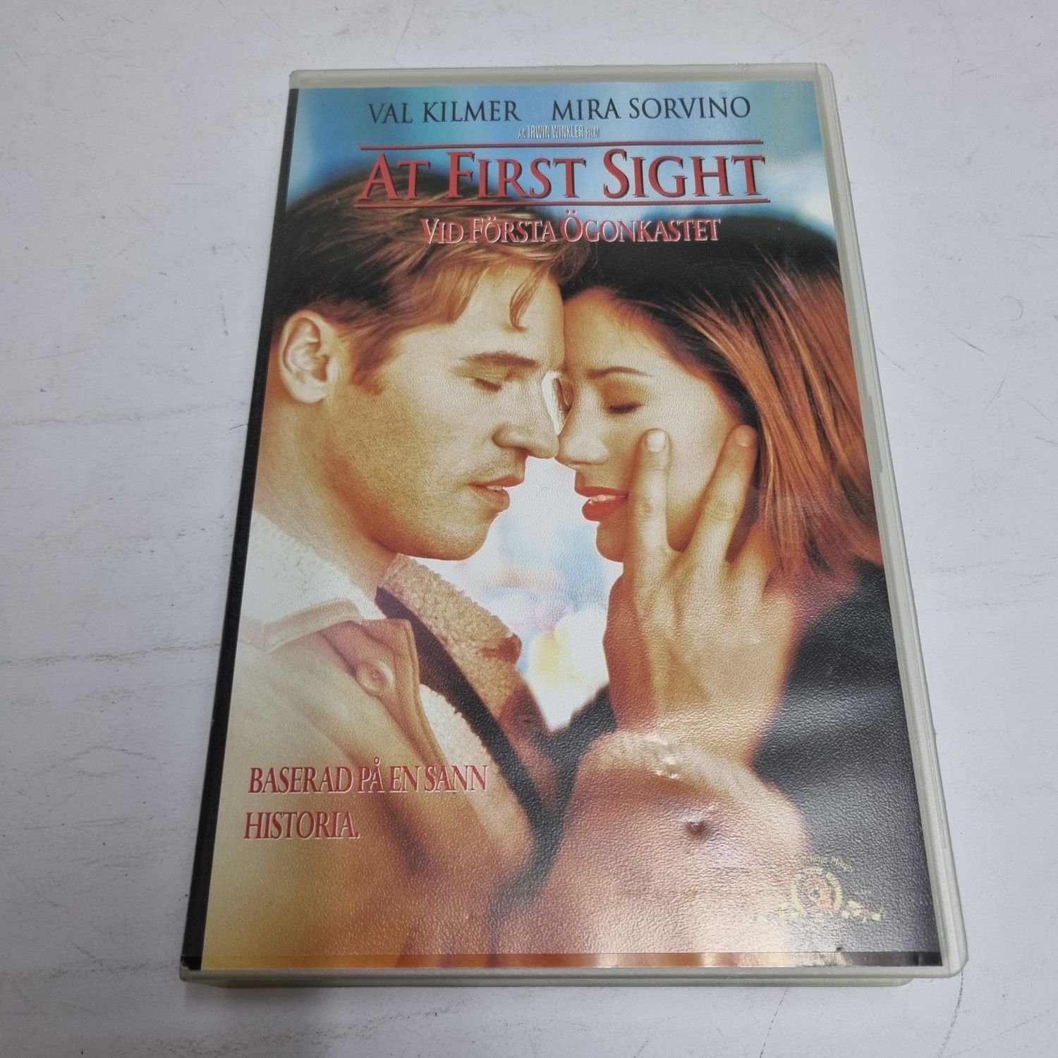 At first sight VHS film hyr | Köp från Askers_grums på Tradera (652948783)