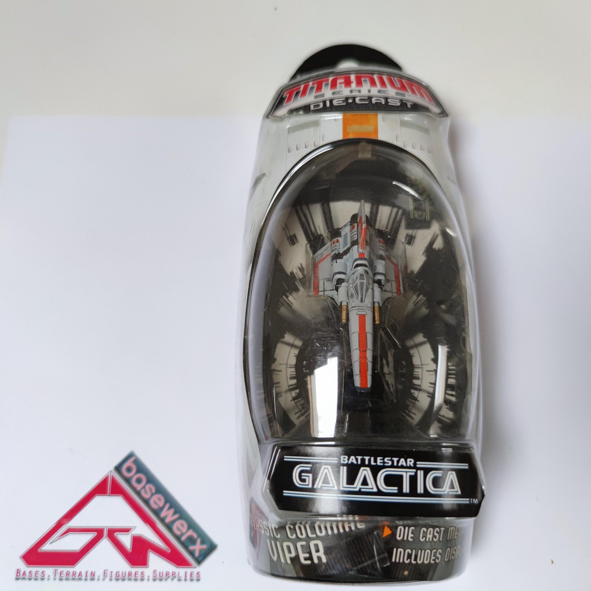 Hasbro Titanium Diecast Battlestar Galactica Cl.. | Köp på Tradera ...