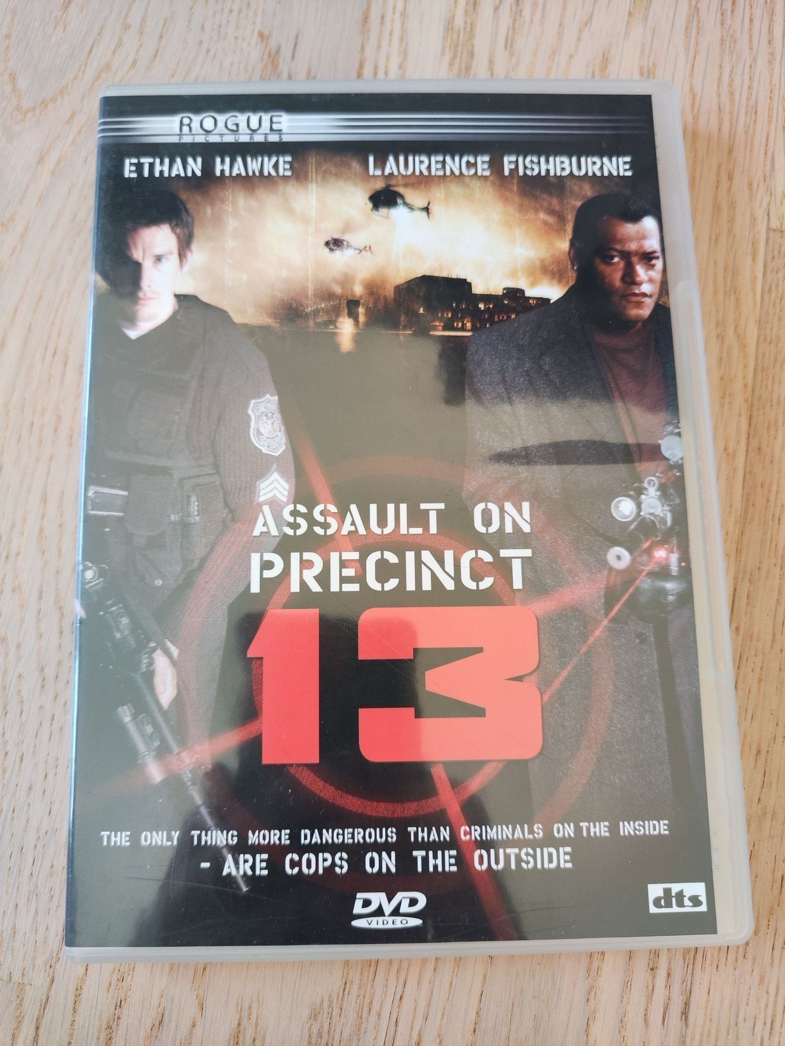 Assault on Precinct 13 - DVD | Köp på Tradera (708045443)